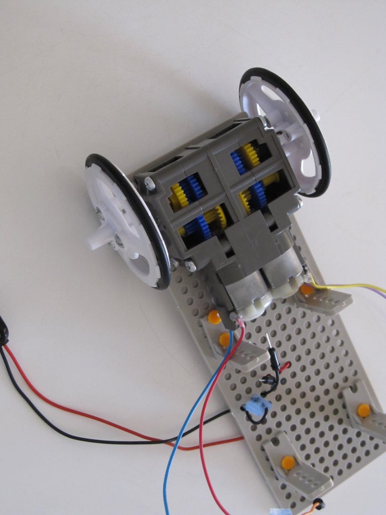 A Simple And Very Easy Inverted Pendulum Balancing Robot 11 Steps With Pictures Instructables