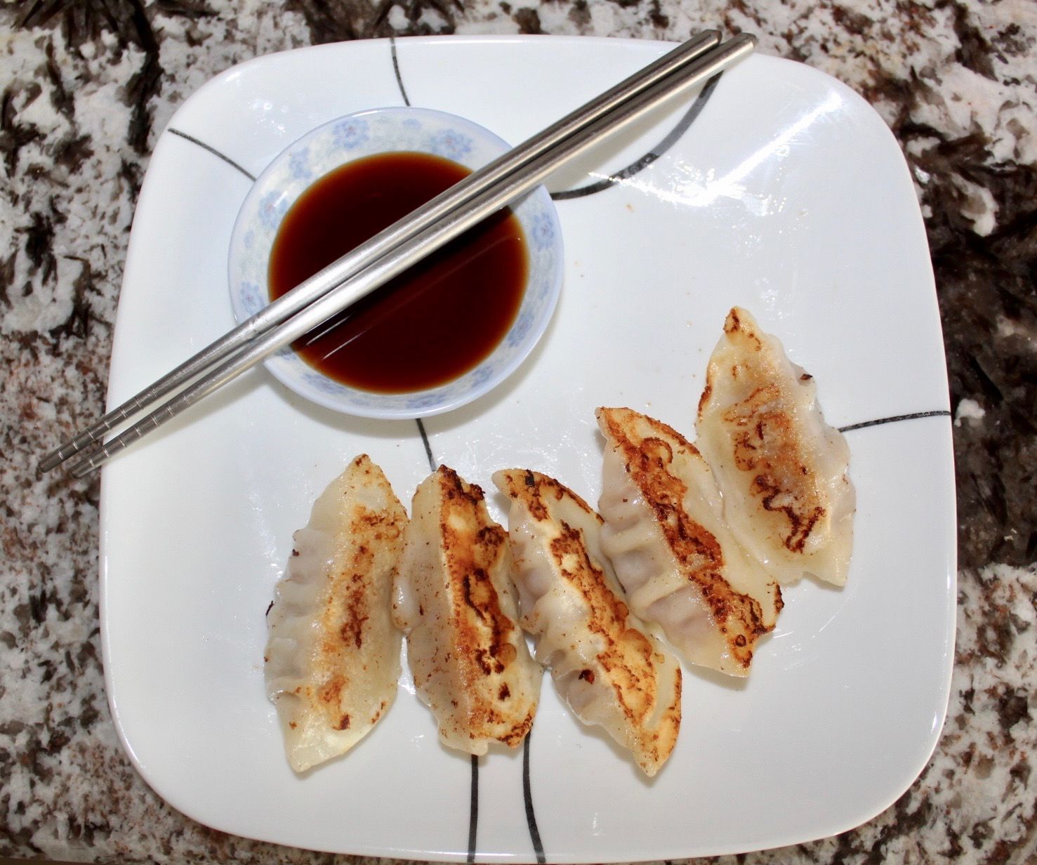 How to Cook Potstickers Dumpling (Traditional Style) : 7 Steps (with ...
