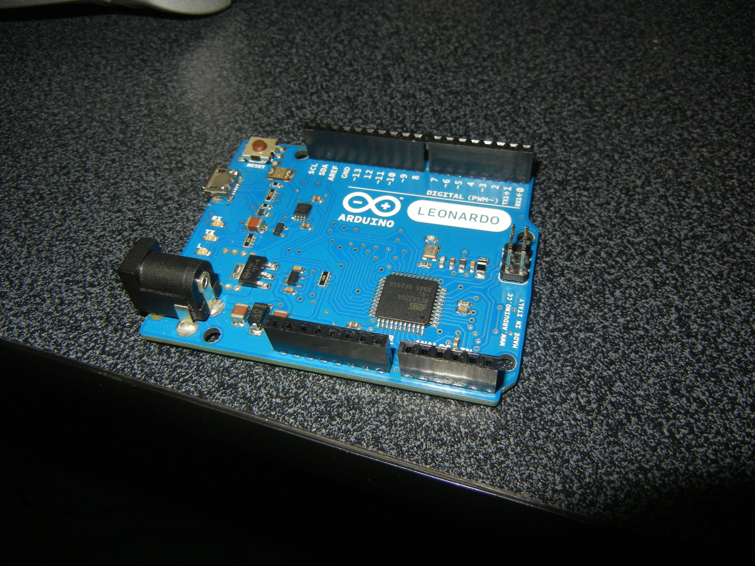 Arduino Leonardo As ISP : 7 Steps - Instructables