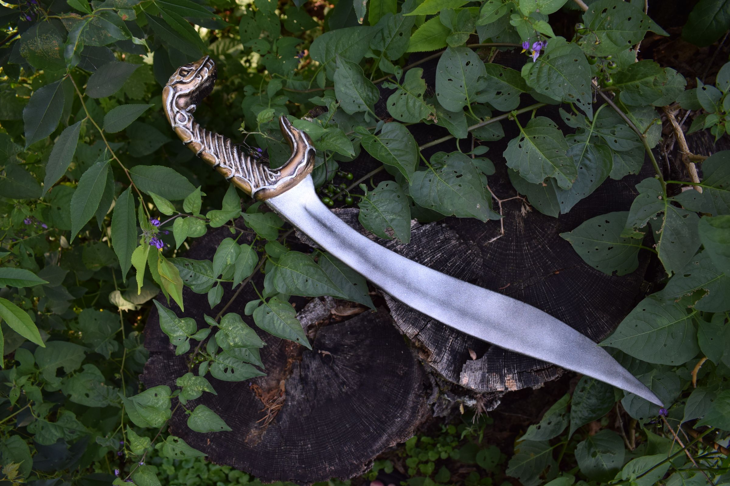 Assassin's Creed Odyssey Snake Handle Sword : 8 Steps (with Pictures ...