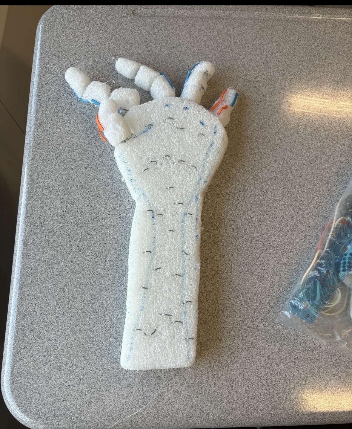 Robotic Hand : 6 Steps - Instructables