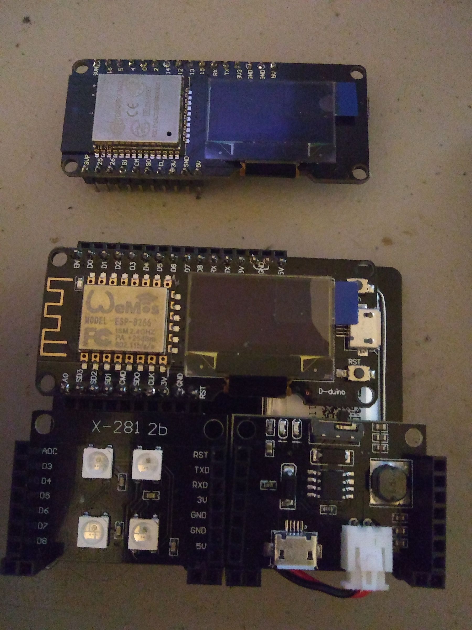 ESP32/X-Project Cheerlight Badge Using MQTT : 5 Steps (with Pictures ...