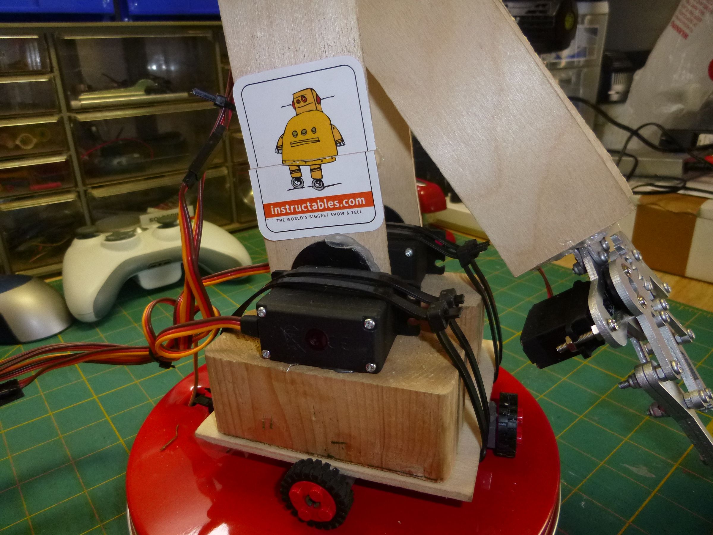 Easy and Simple Arduino Robot Arm - Instructables