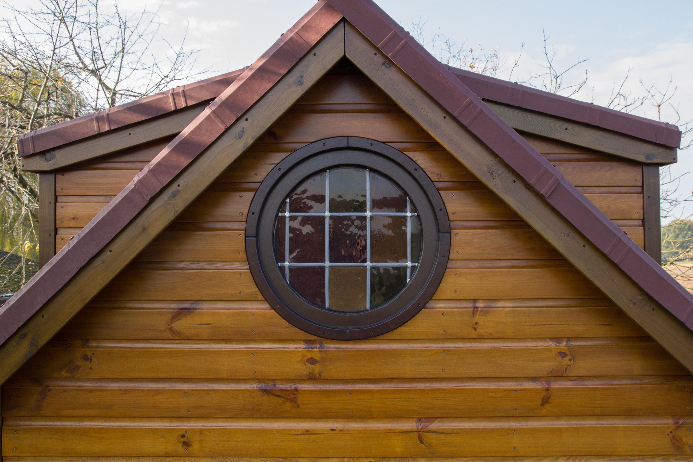 How to Make a Round Window Frame : 6 Steps (with Pictures) - Instructables