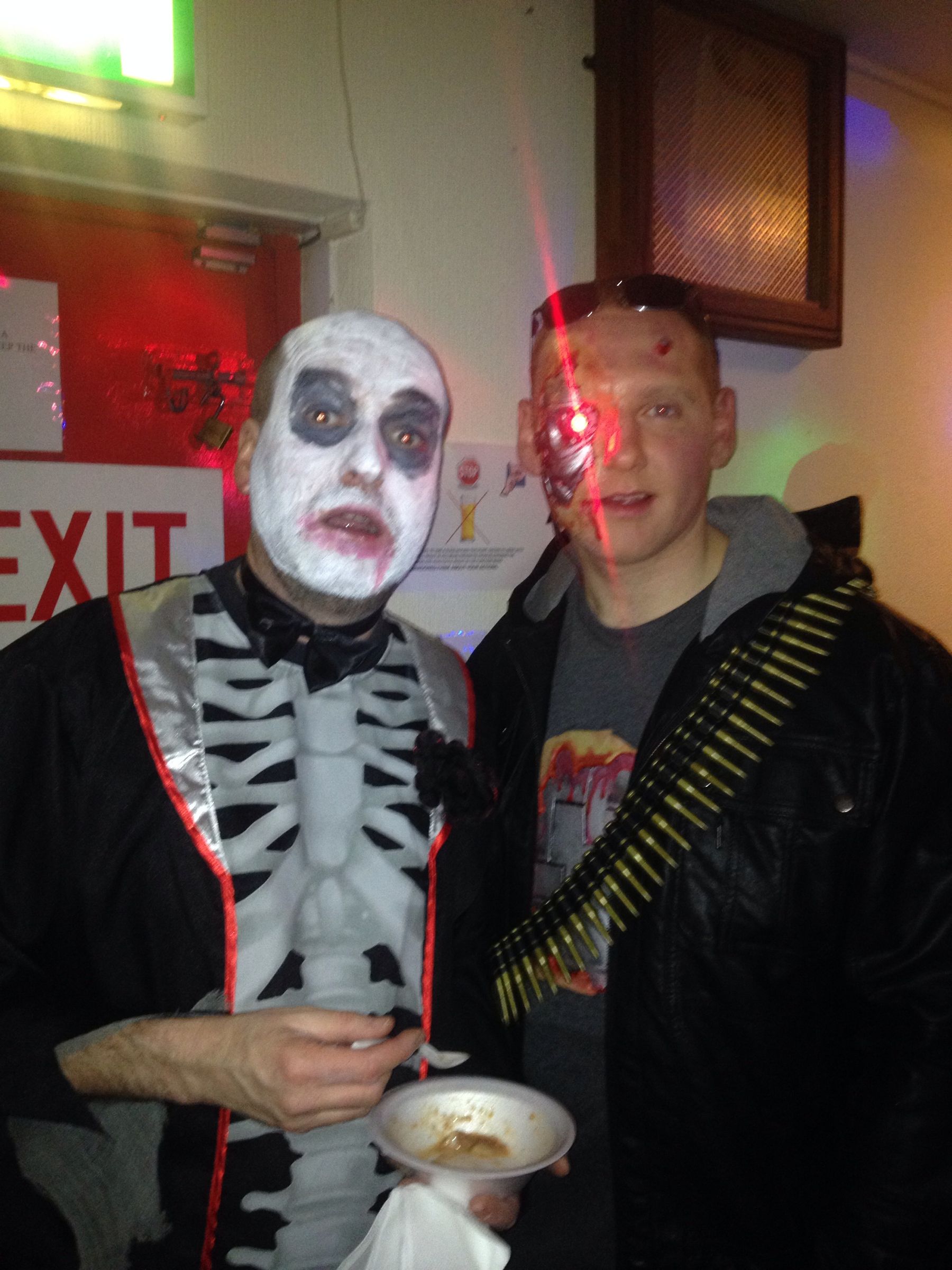 Terminator Flesh Chest Wound : 4 Steps (with Pictures) - Instructables