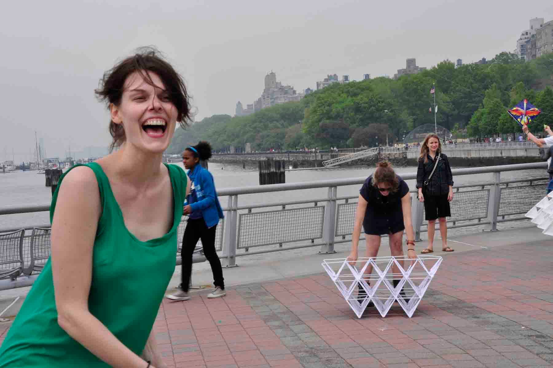 Bell Tetrahedral Kite : 9 Steps (with Pictures) - Instructables