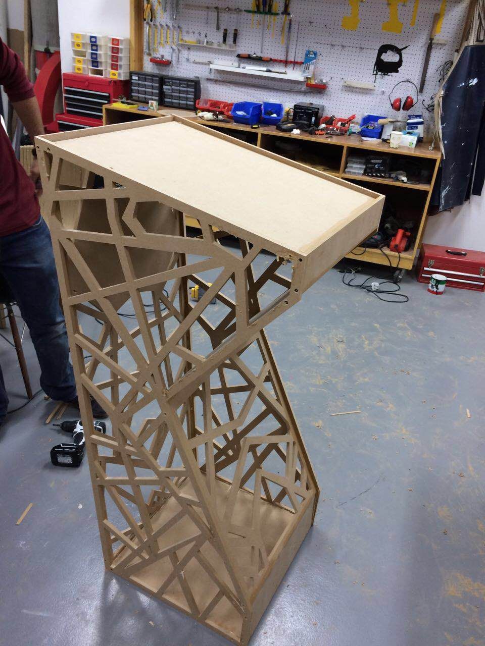 How to Make a Podium : 4 Steps (with Pictures) - Instructables