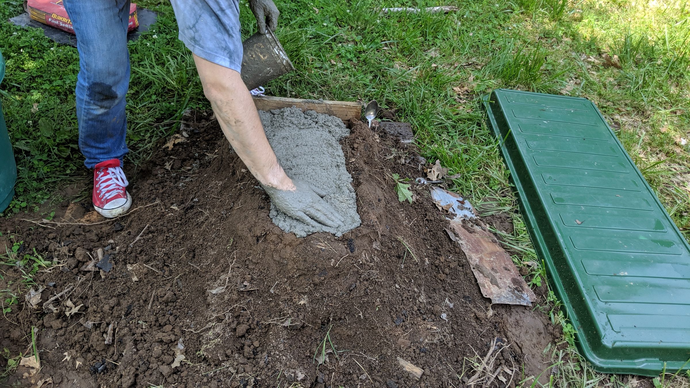 Make a Lawn Statue, Copied From (almost) Anything : 3 Steps (with ...