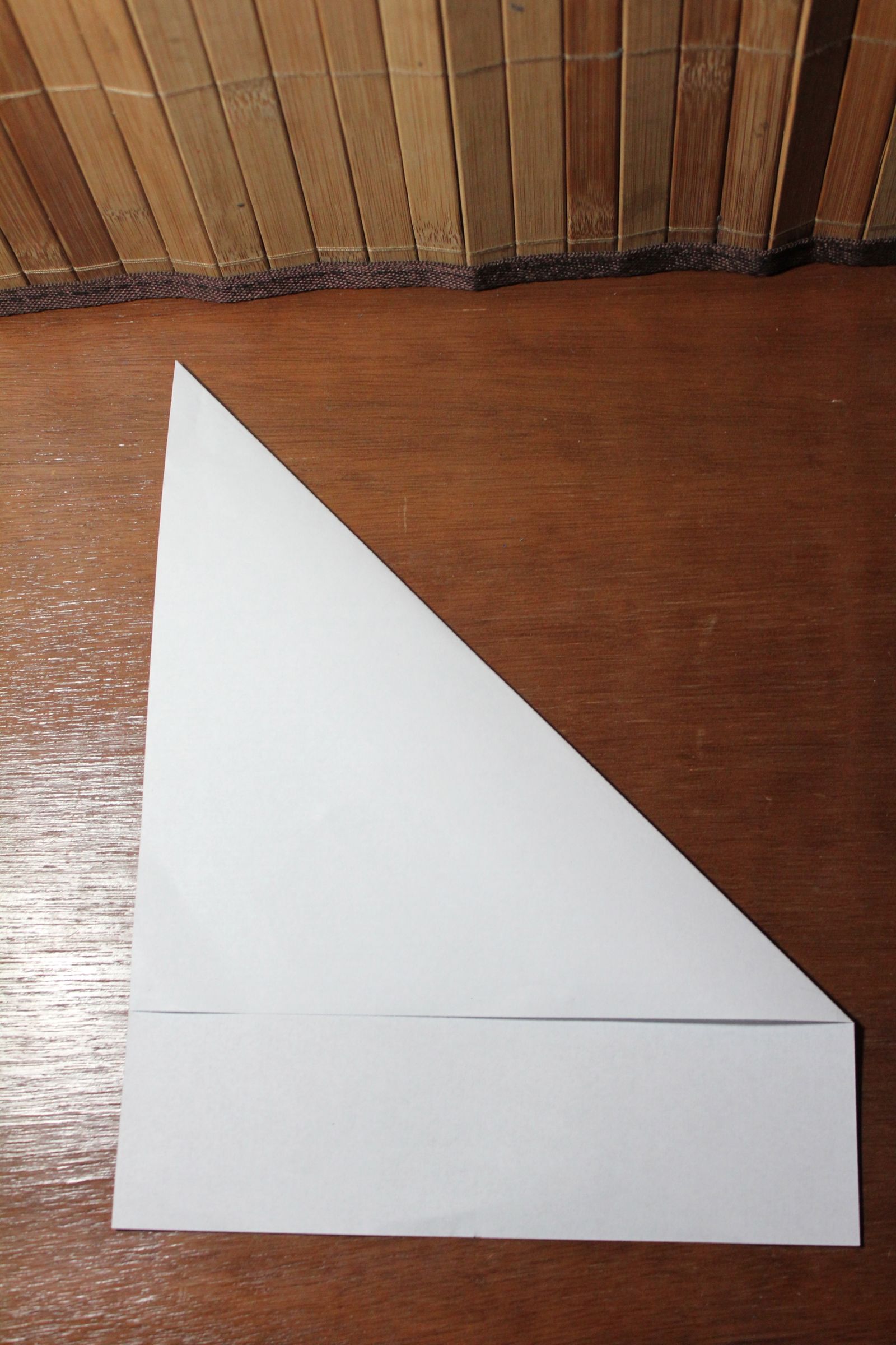 "The Hammer" Paper Airplane : 6 Steps - Instructables