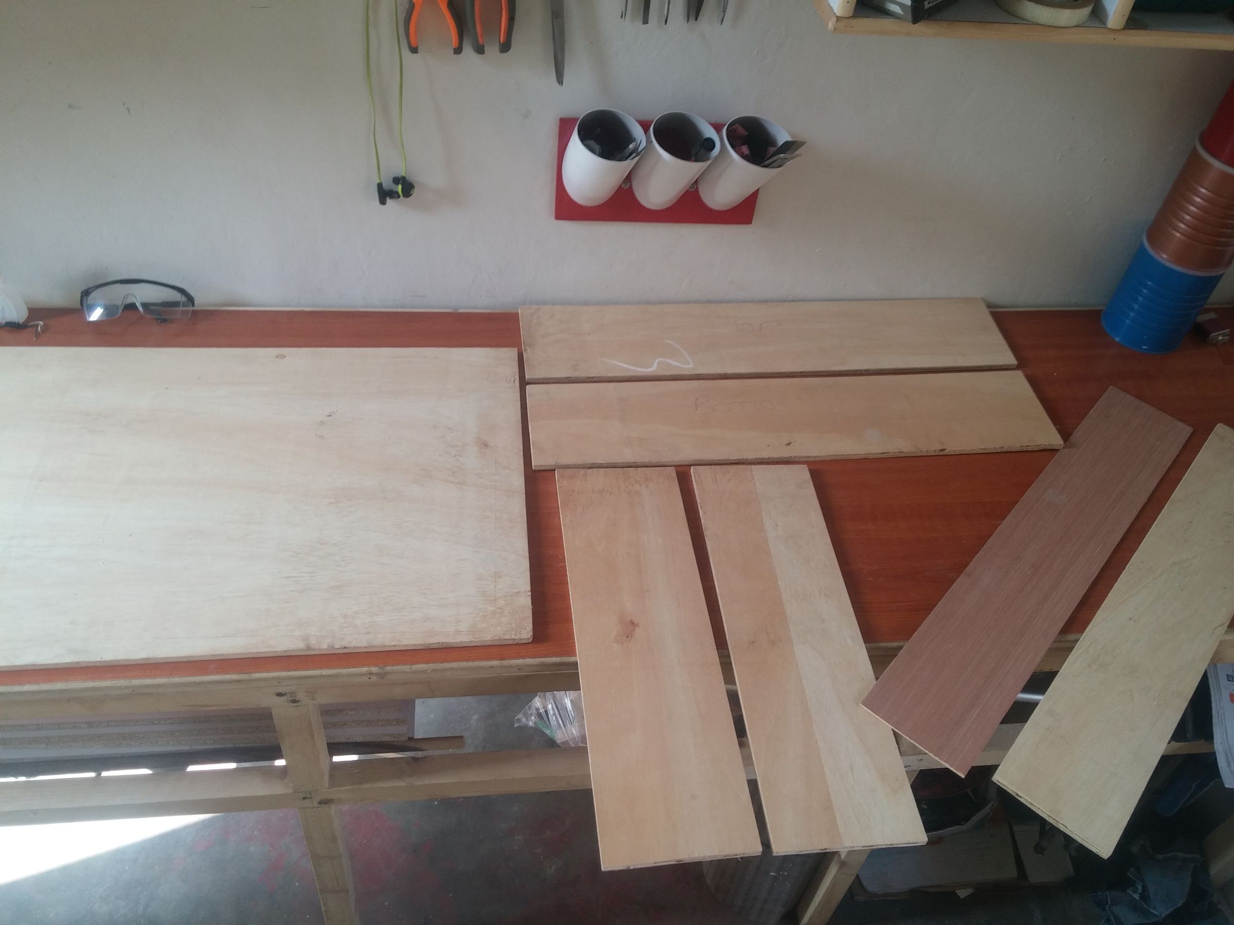 DIY PORTABLE WORK STATION : 13 Steps (with Pictures) - Instructables