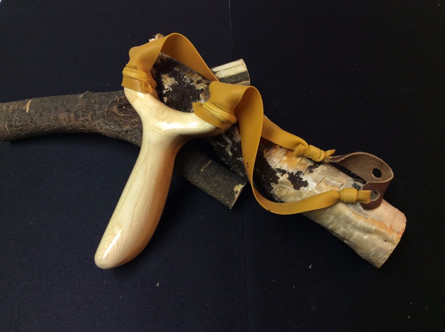 How to Make a Slingshot From a Natural Tree Fork - Instructables