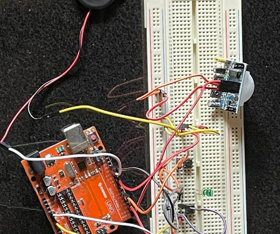 The Motion Sensor Alarm : 5 Steps - Instructables