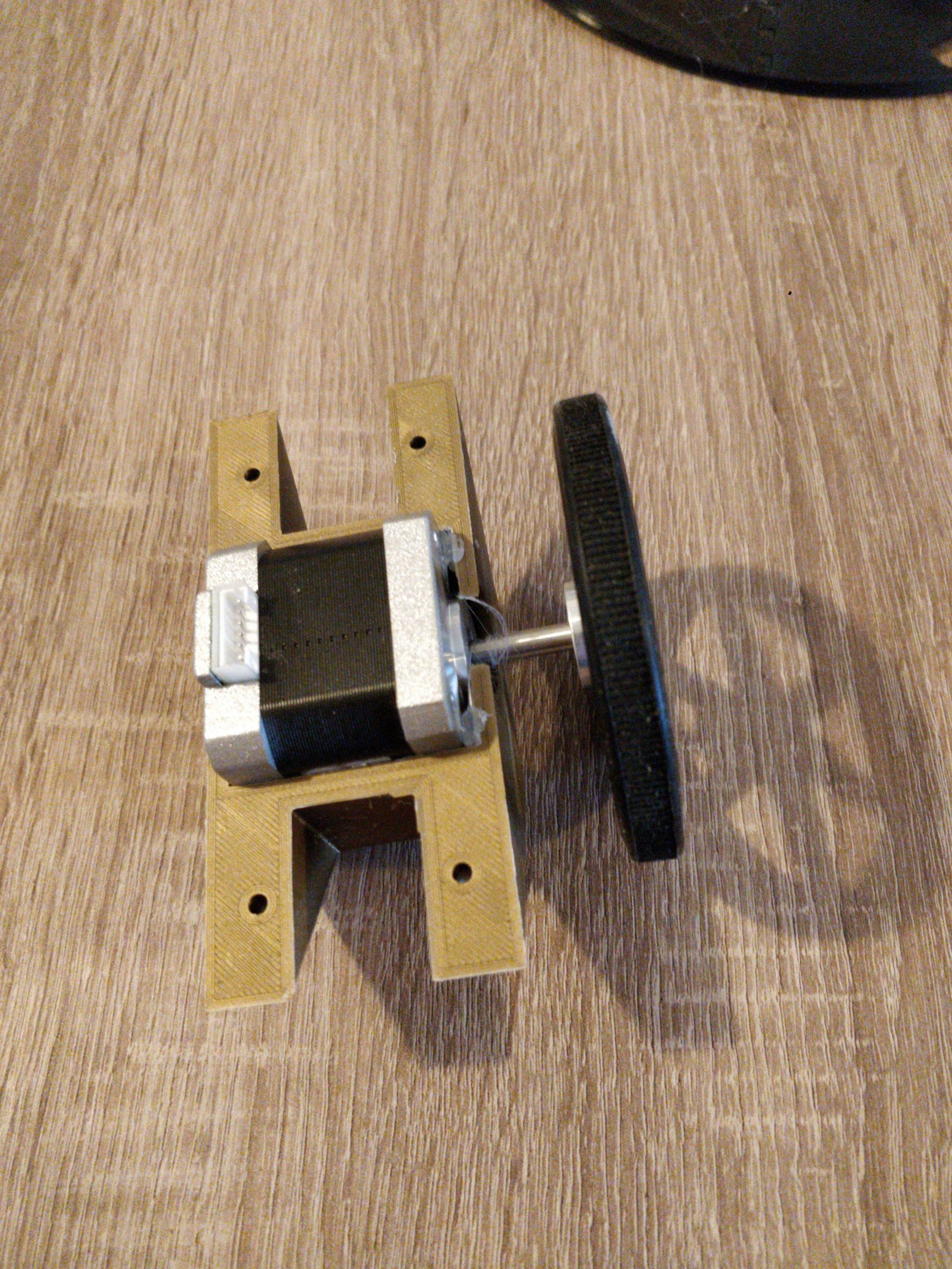 Building a Moving Platform Robot From Scratch : 12 Steps (with Pictures ...