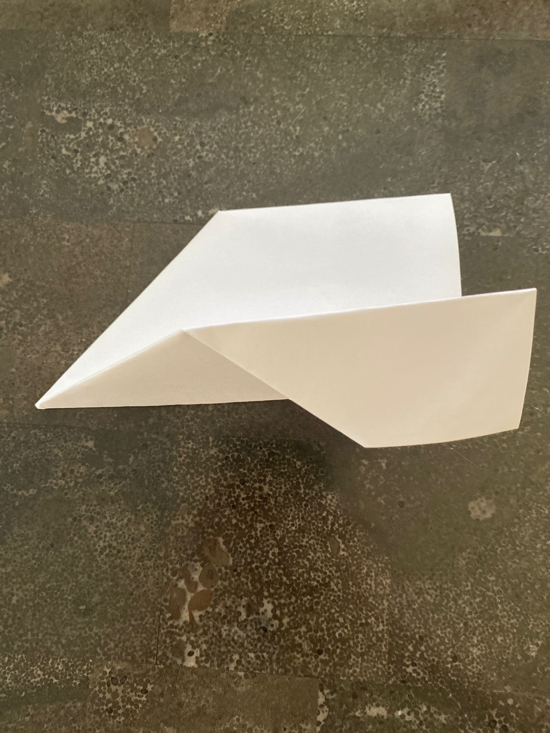 How to Make a Paper Airplane That Flies Far : 11 Steps - Instructables