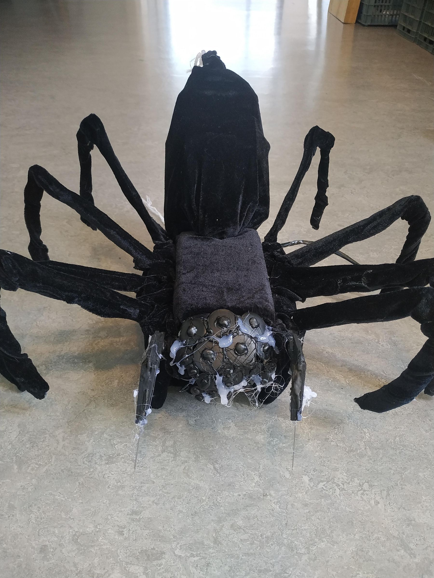 Barney the Feet-Eater : 6 Steps - Instructables