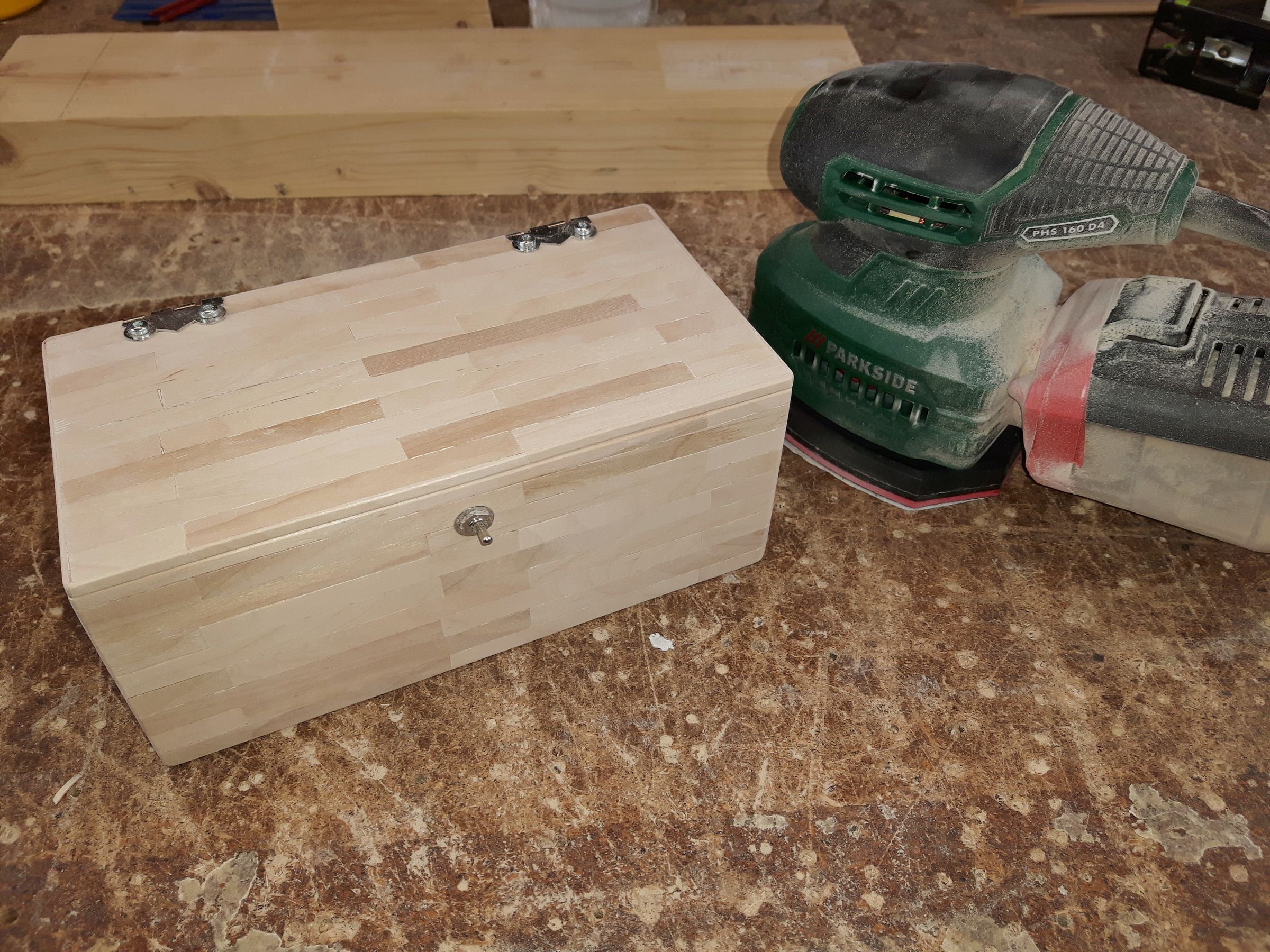 Useless Box : 17 Steps (with Pictures) - Instructables