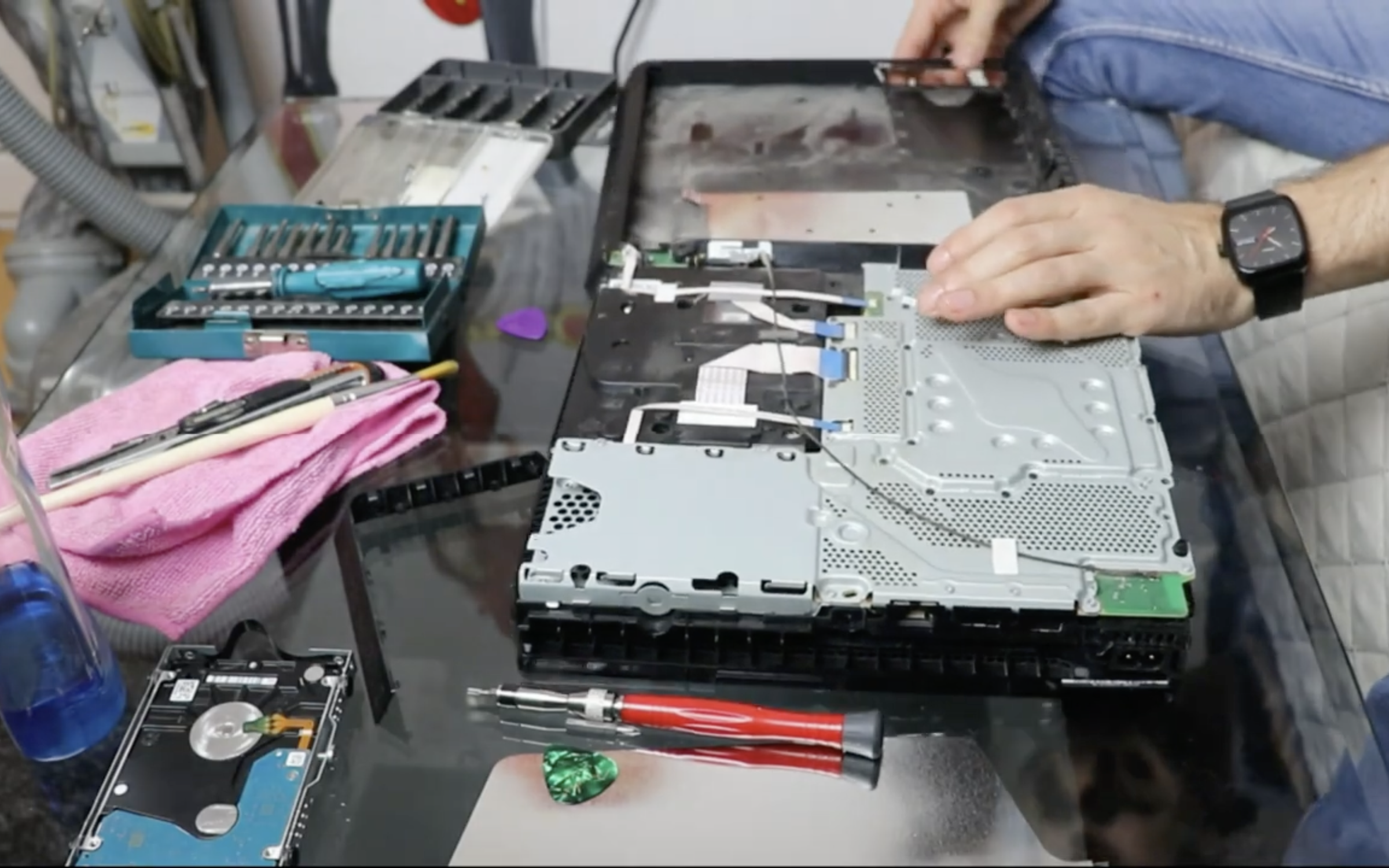 PS4 Slim Cleaning: Fix Loud Fan & Thermal Paste Change : 12 Steps (with ...