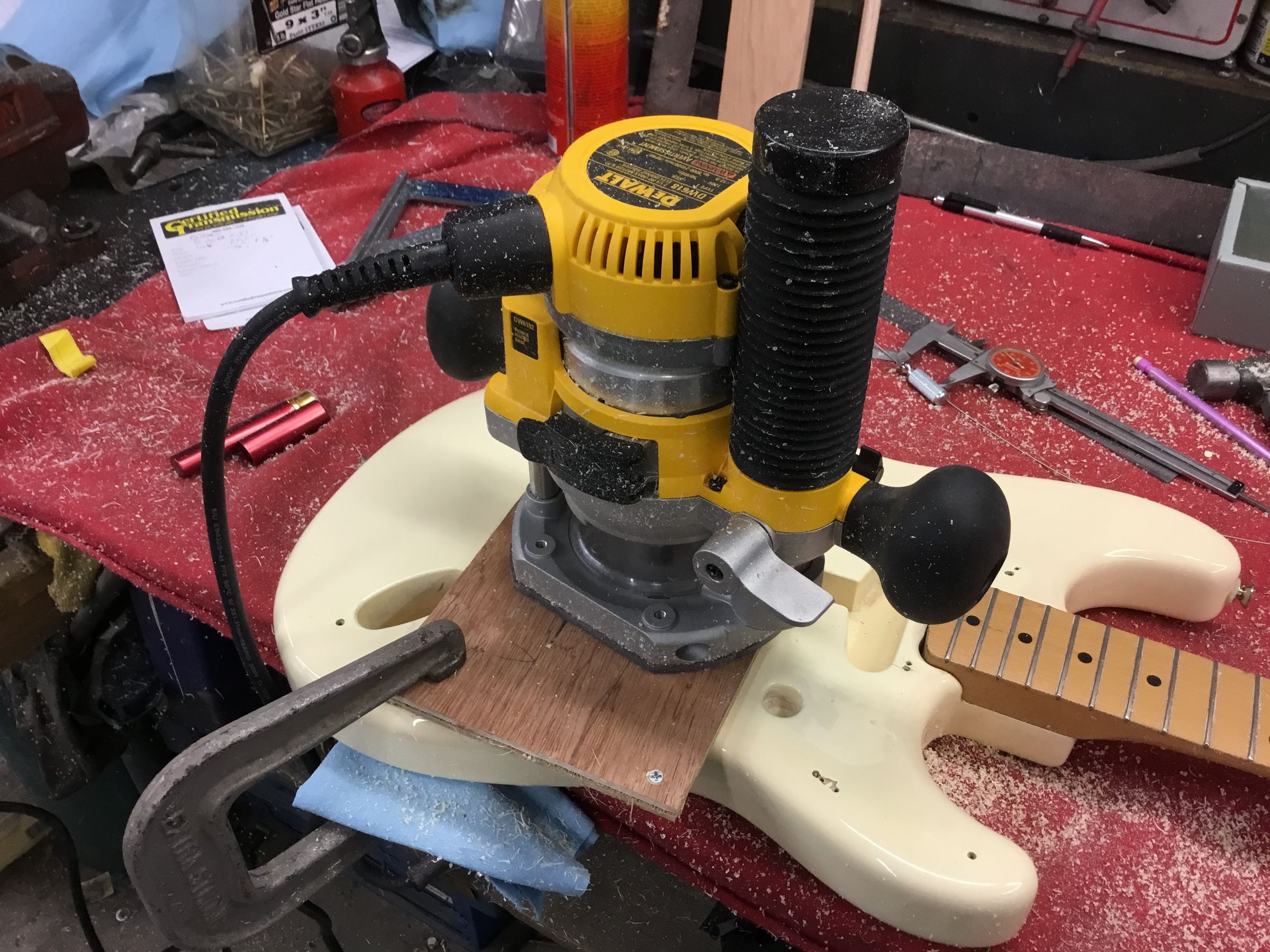 Gotoh Fender Floating Tremolo Install : 32 Steps (with Pictures ...