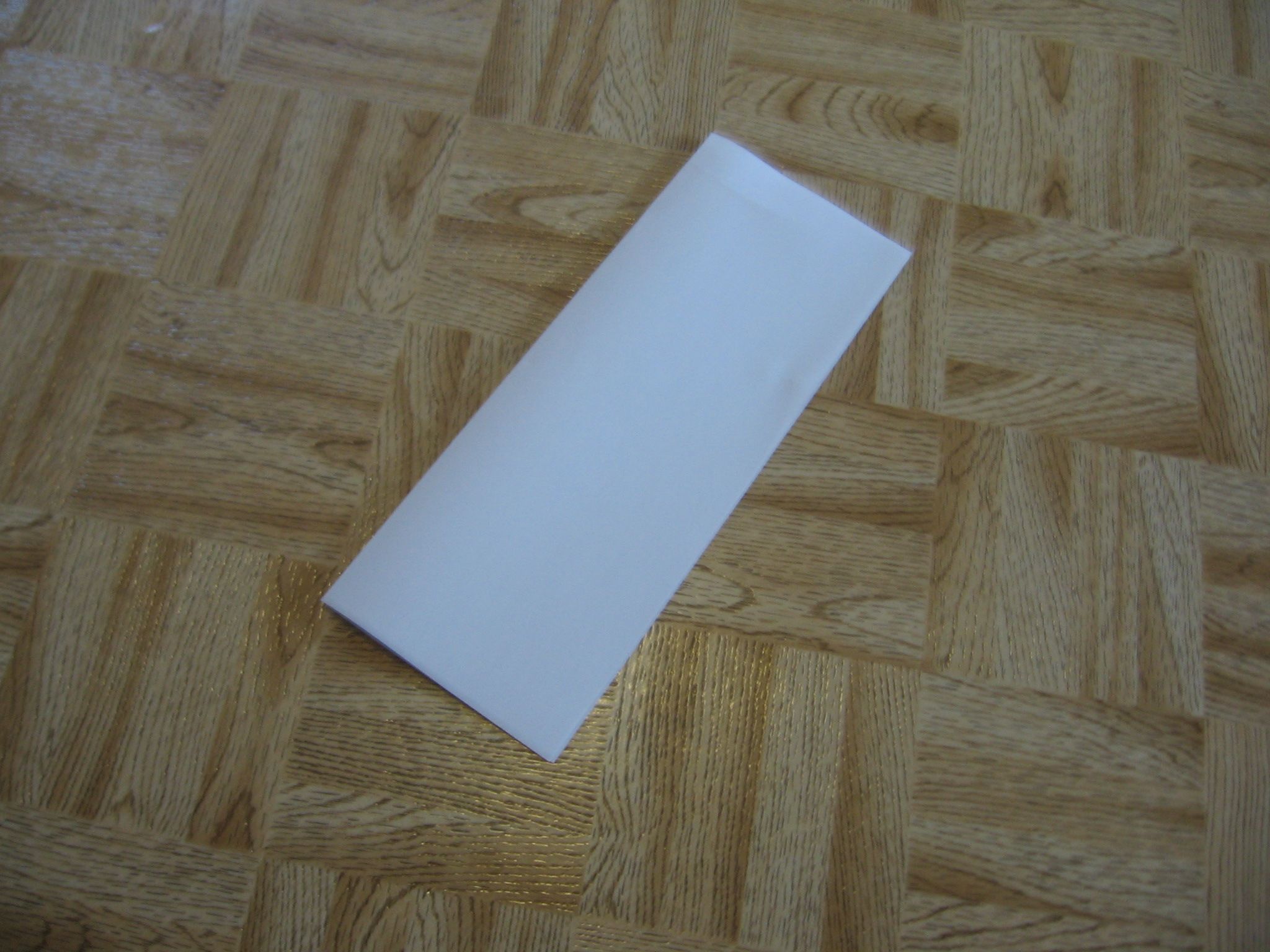 Classic Paper Airplane : 6 Steps - Instructables