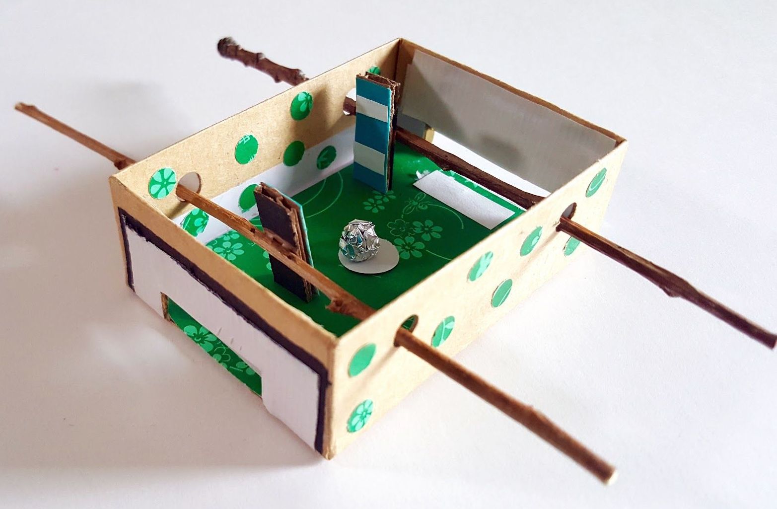 Cardboard Box Foosball : 6 Steps (with Pictures) - Instructables