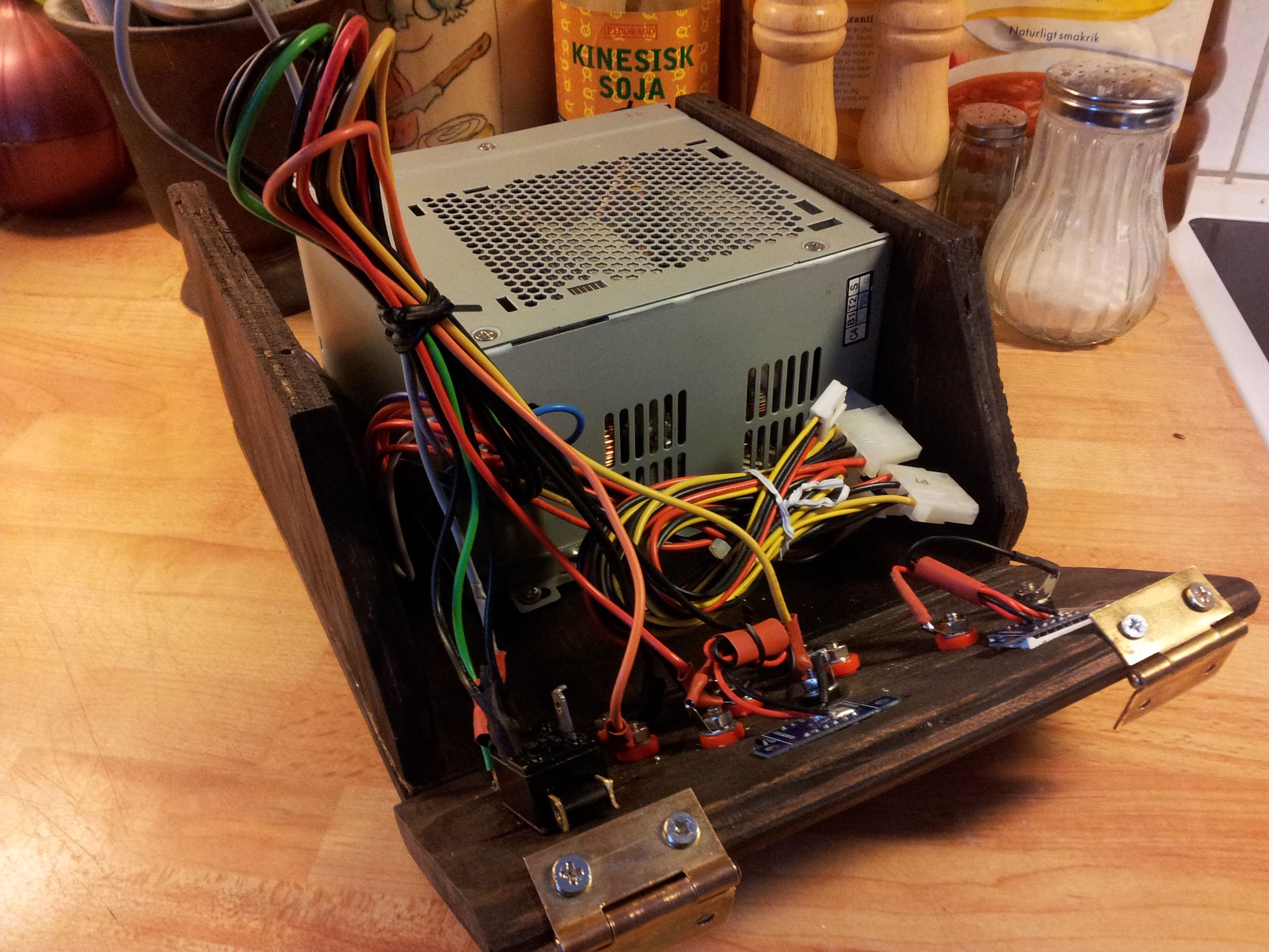 My Second: Test Bench Powersupply : 3 Steps - Instructables