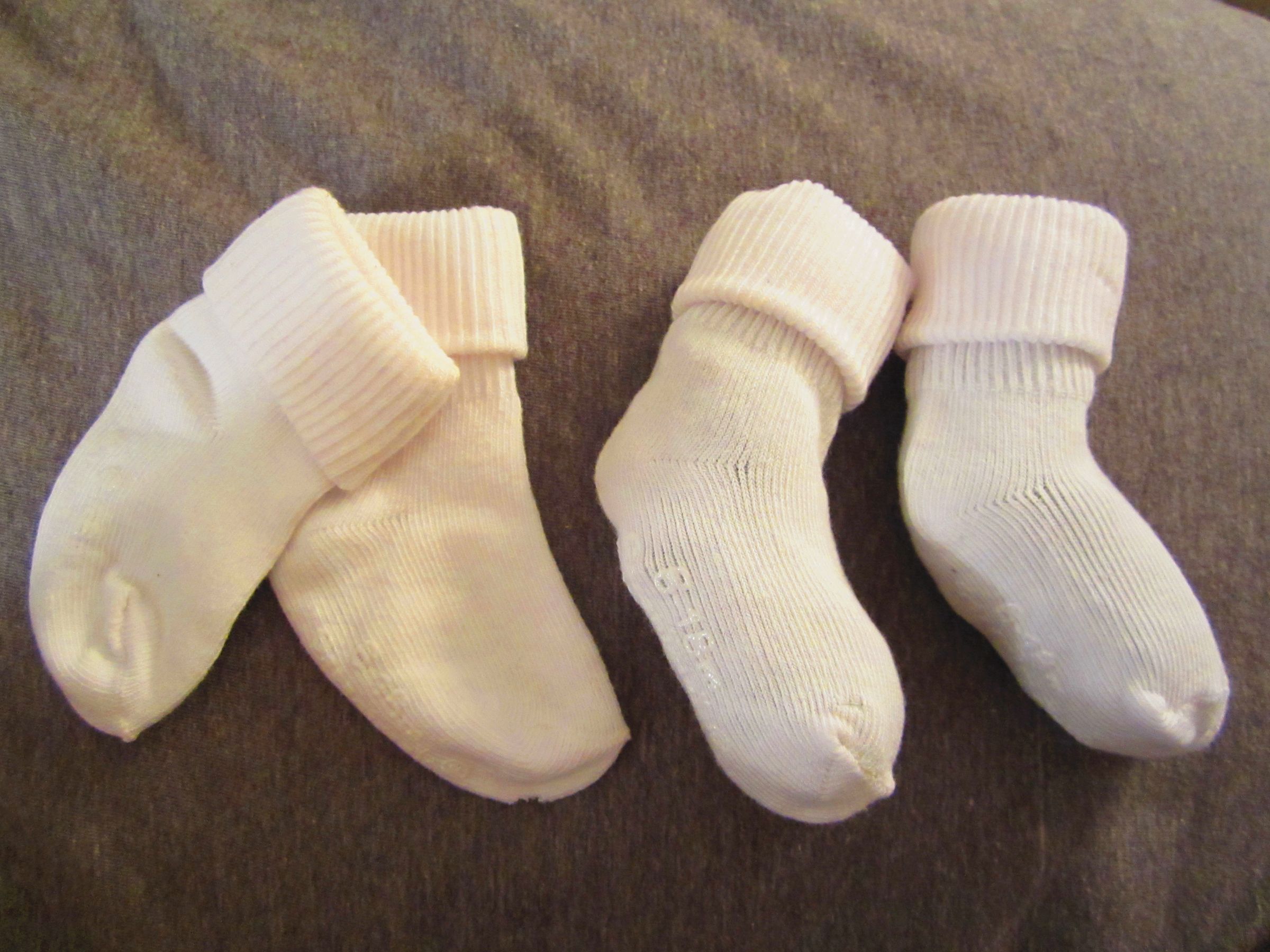 Baby Banana Booties! : 3 Steps (with Pictures) - Instructables