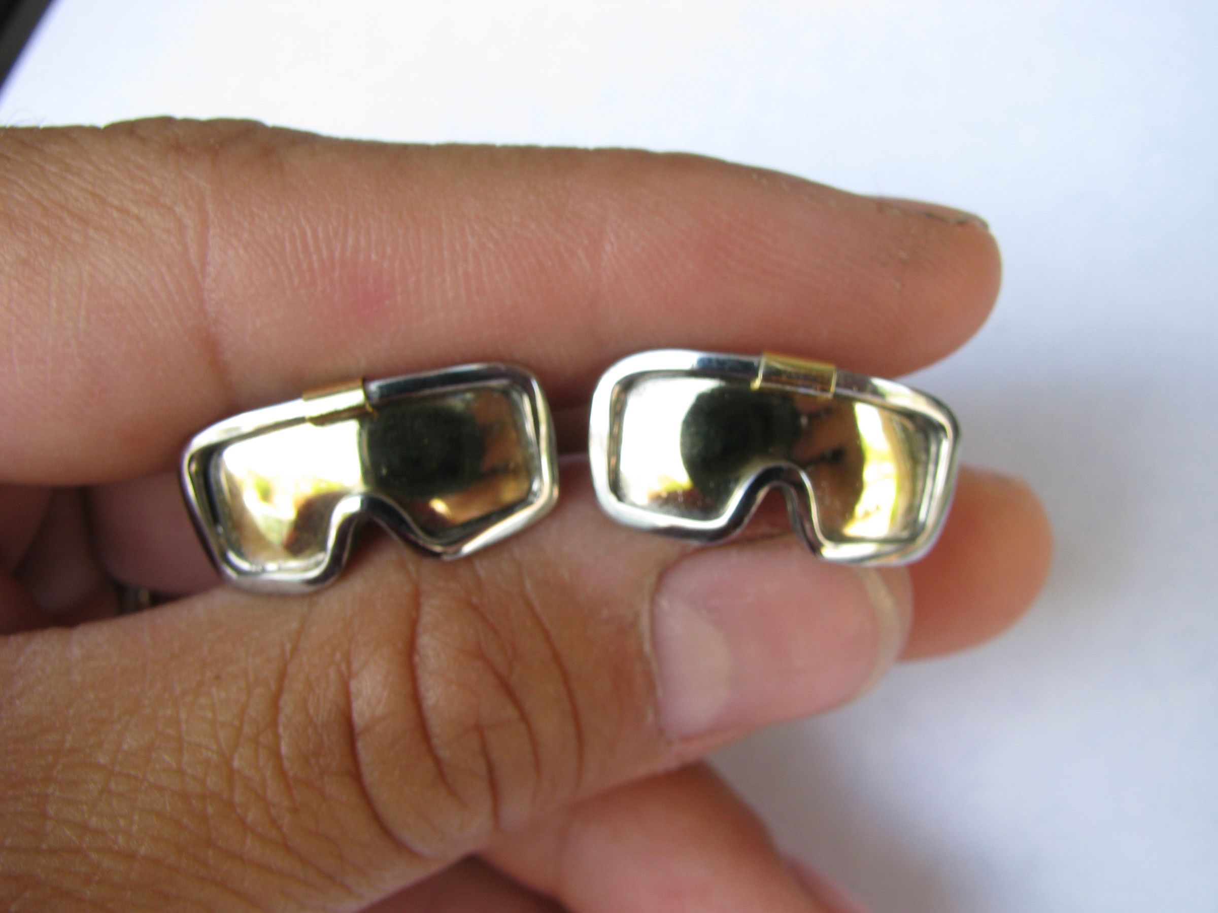 DIY Cufflinks : 10 Steps (with Pictures) - Instructables
