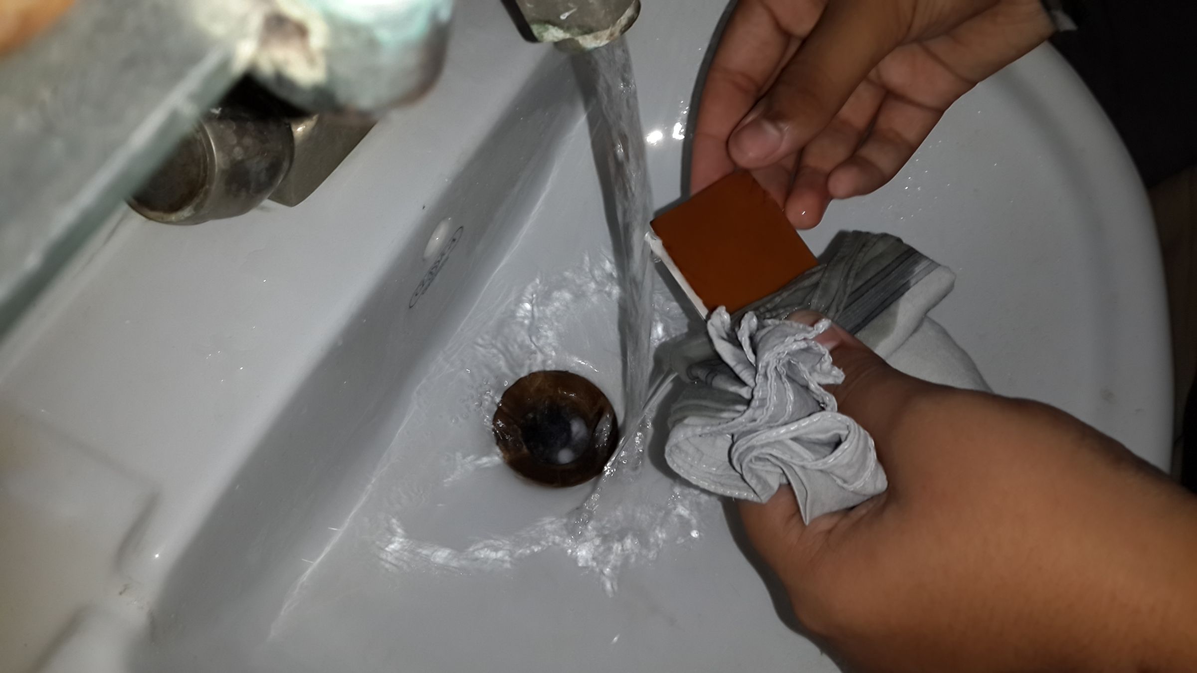 How to Make a PCB / PCB Making Guide : 9 Steps - Instructables