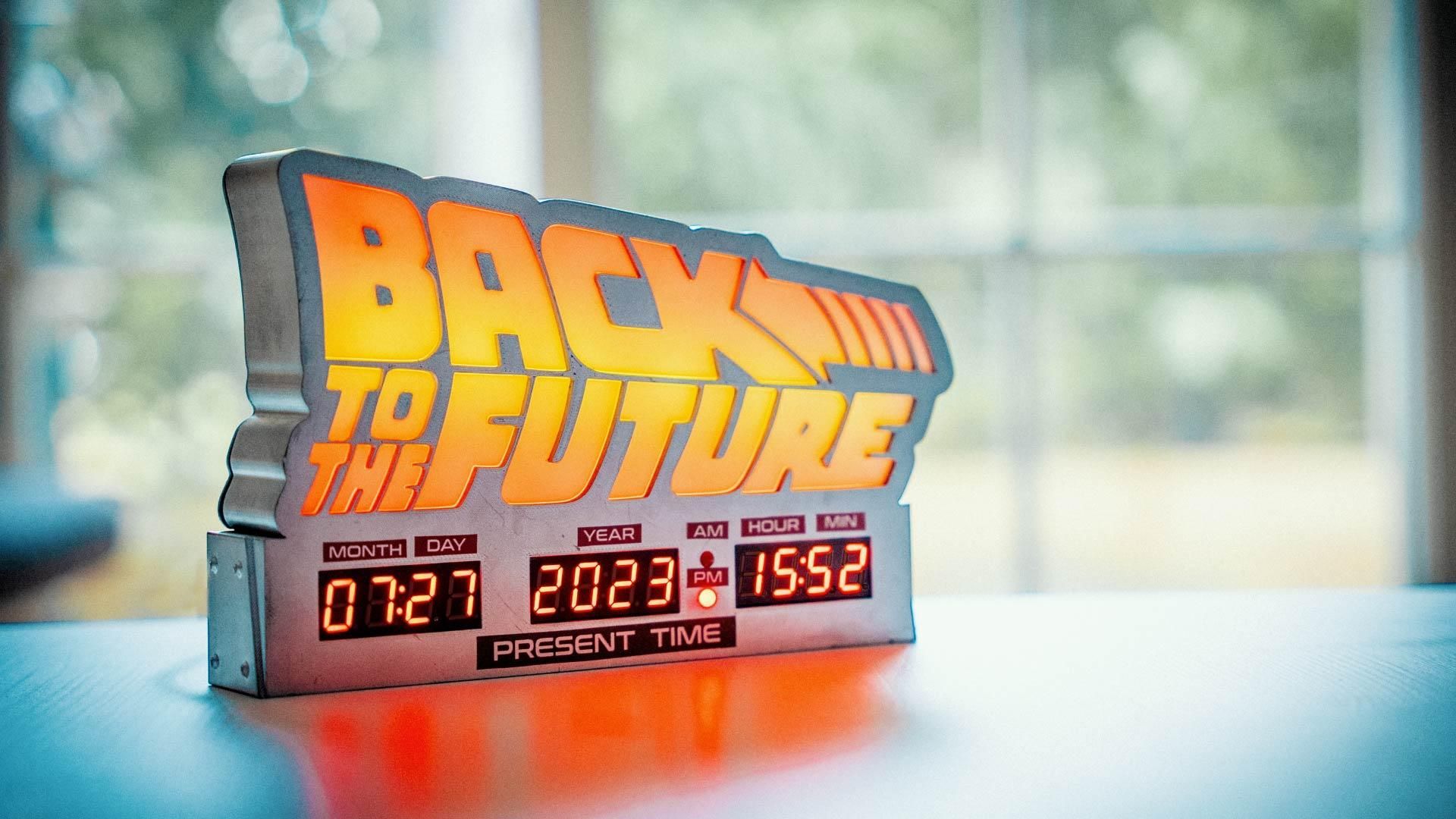 Back to the Future Lamp & Clock : 19 Steps (with Pictures) - Instructables