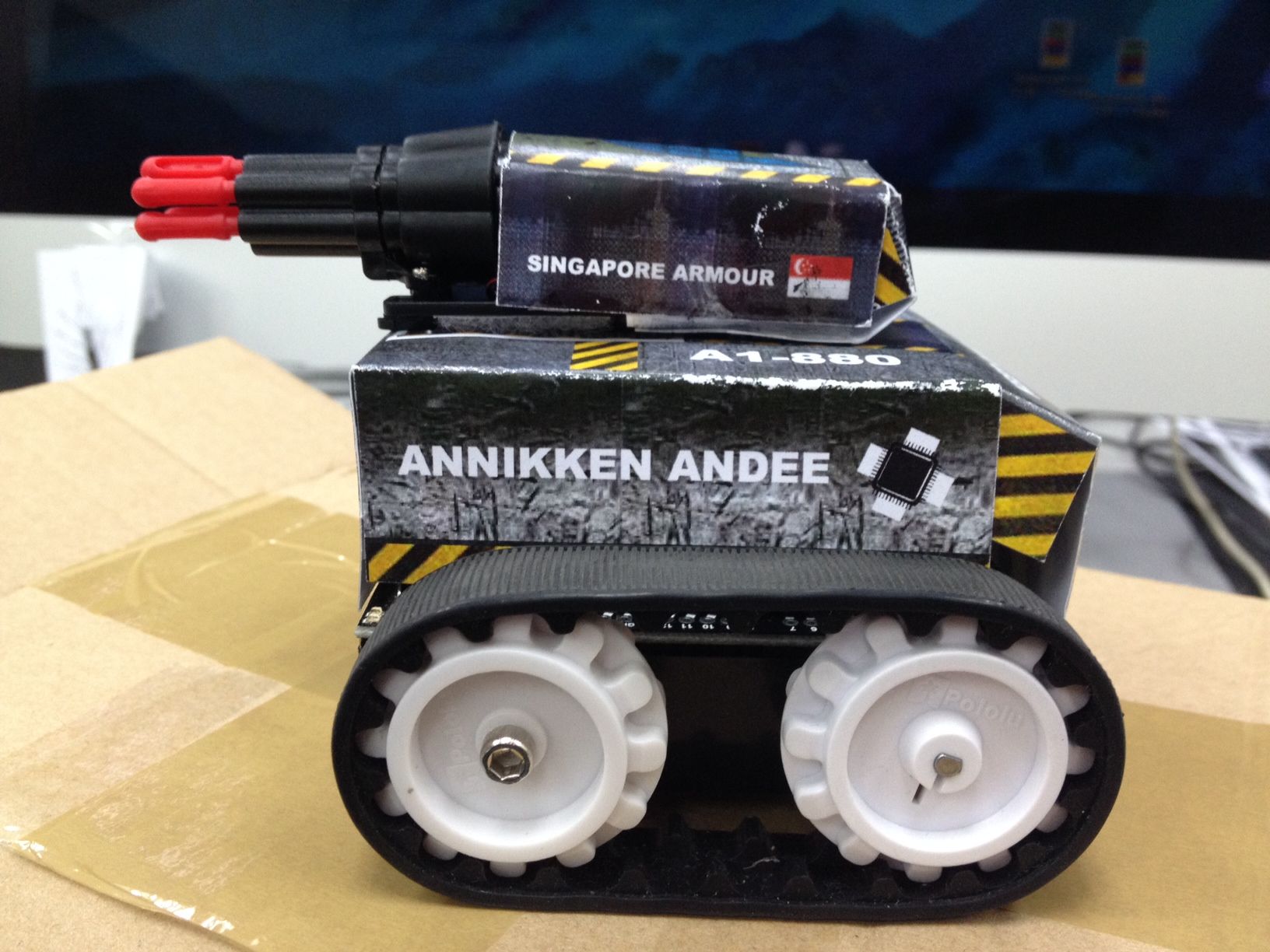 Smartphone Controlled Arduino Tank Using Annikken Andee : 6 Steps (with ...