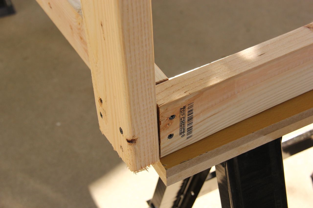 Simple Wooden Workbench : 11 Steps (with Pictures) - Instructables