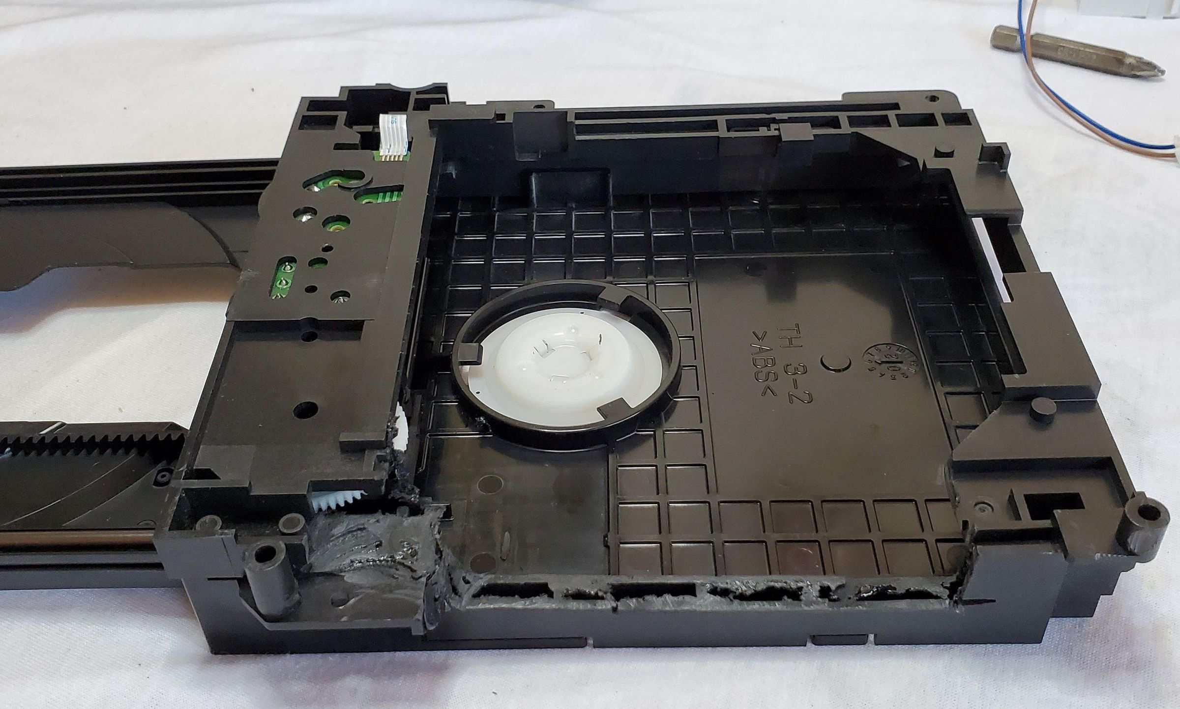 PiStation 2: Raspberry Pi 4 Inside Playstation 2 : 16 Steps (with ...