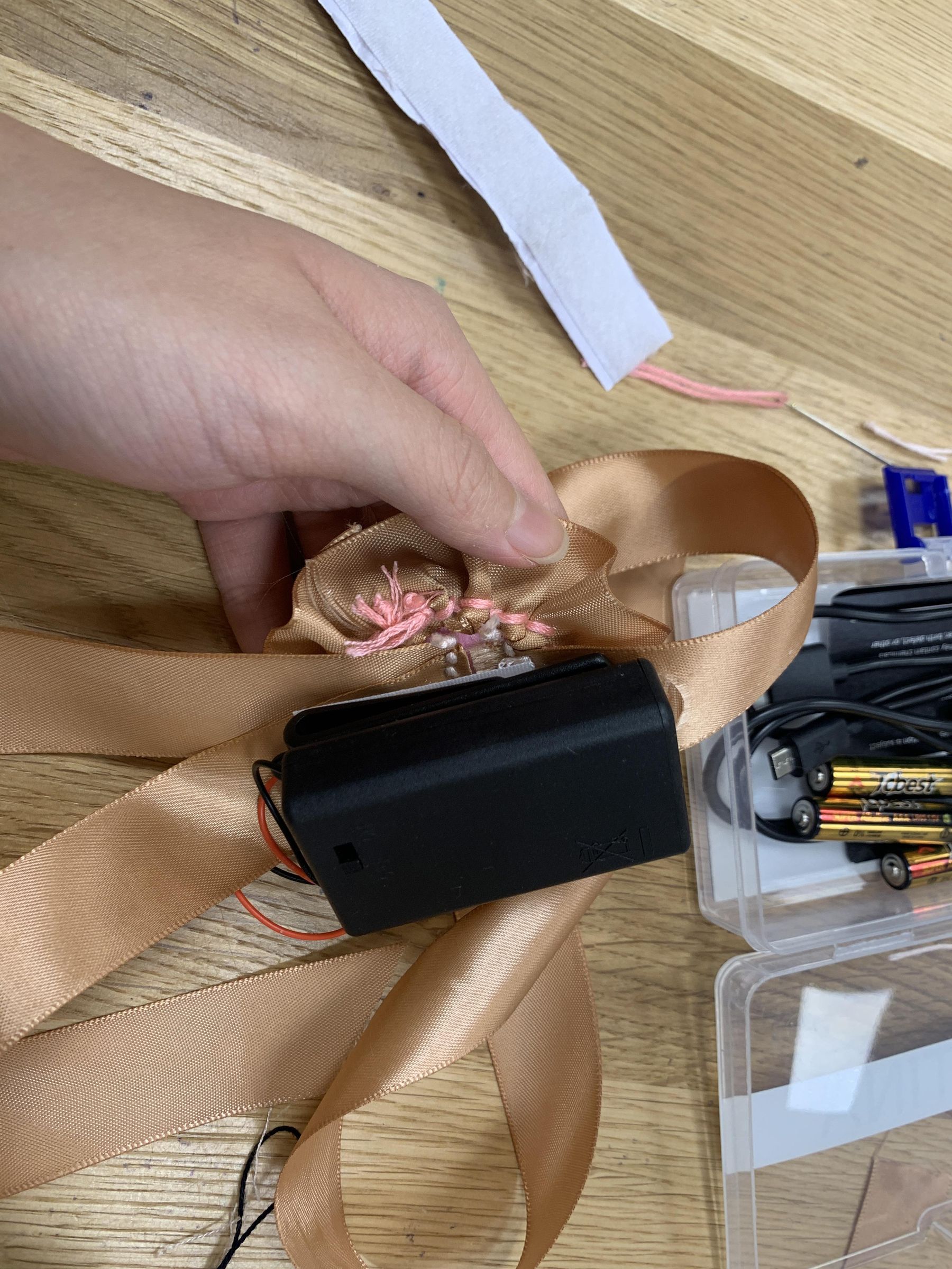 Musical Ribbon Medal : 4 Steps - Instructables