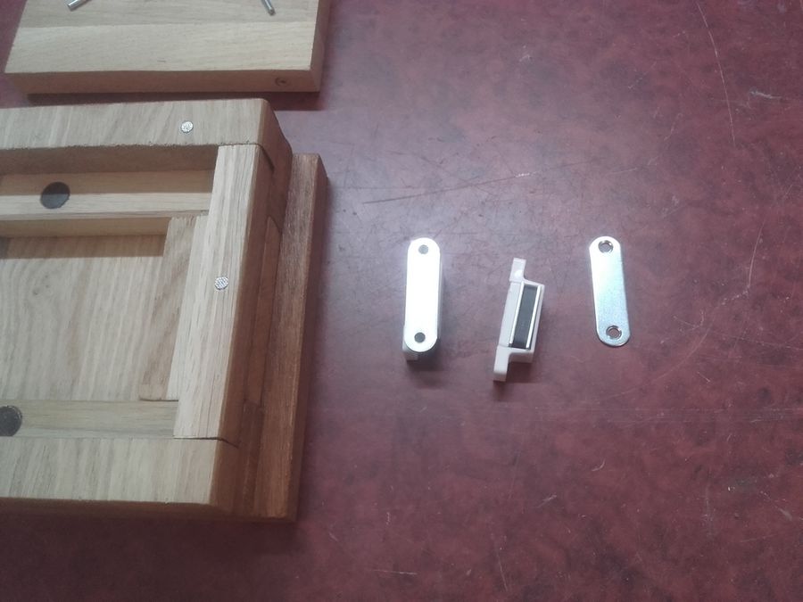 Hidden Box With Secret Opening Mechanism : 9 Steps (with Pictures ...