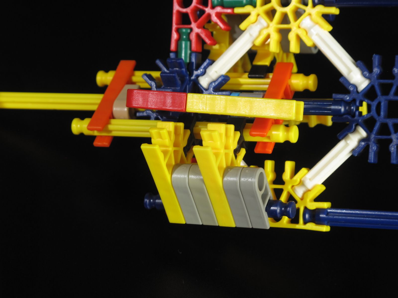 Knex Inverted Helix Lift V2 : 12 Steps - Instructables