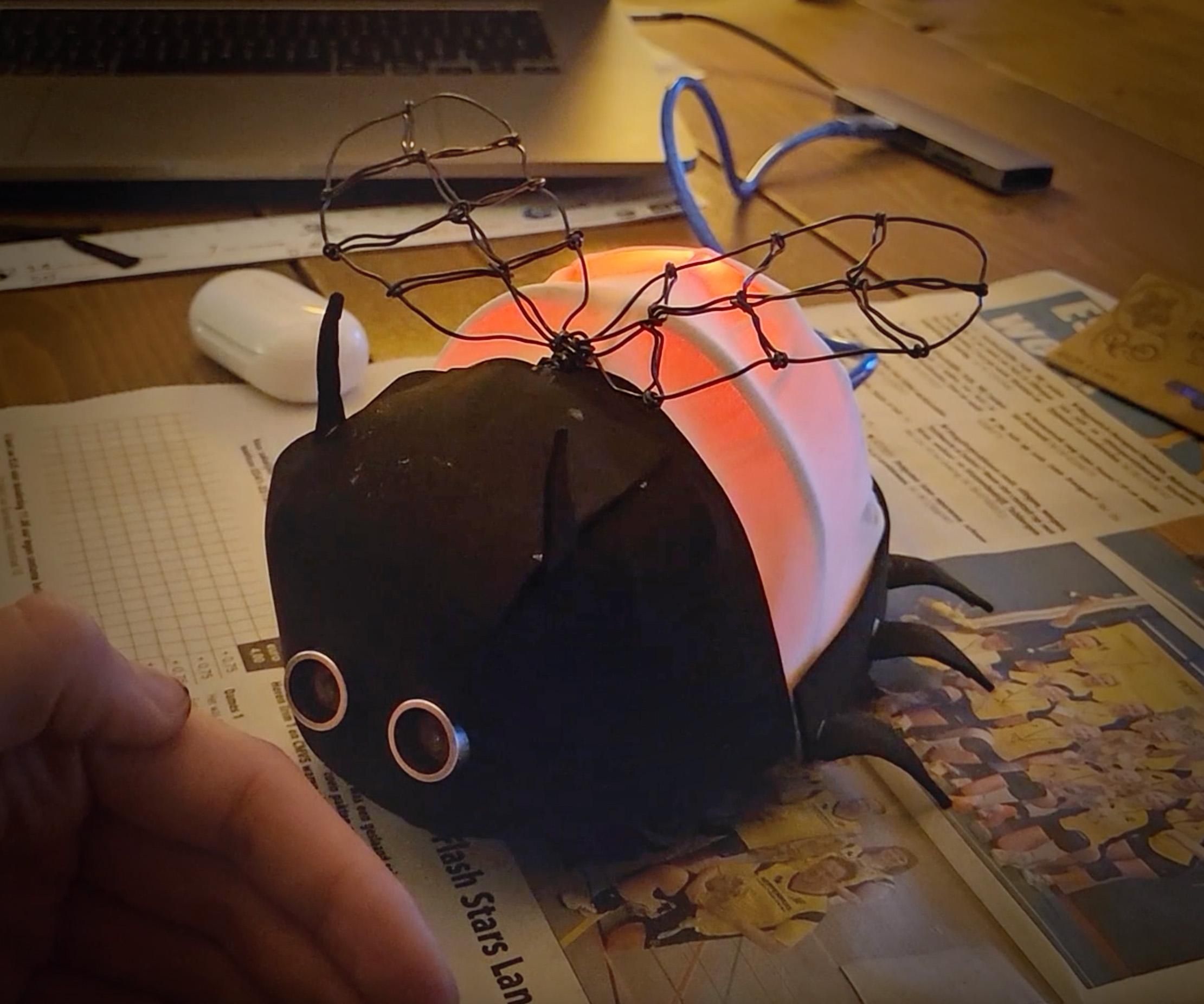 Making a "angry" Fire Fly With Arduino : 10 Steps - Instructables