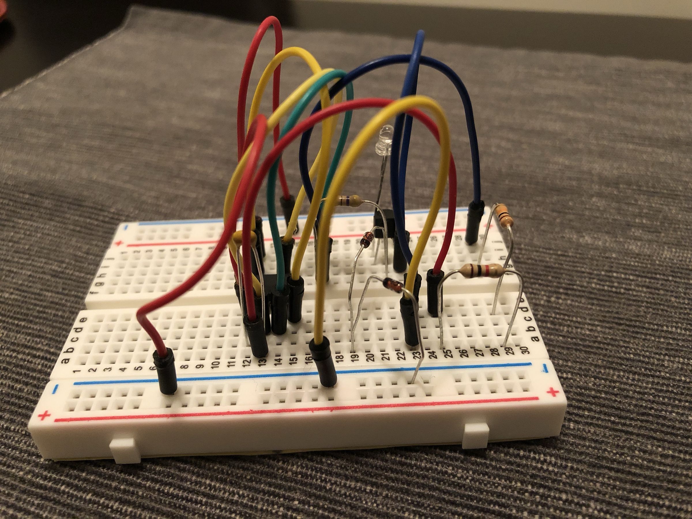 555 Timer TV Remote Jammer : 3 Steps - Instructables