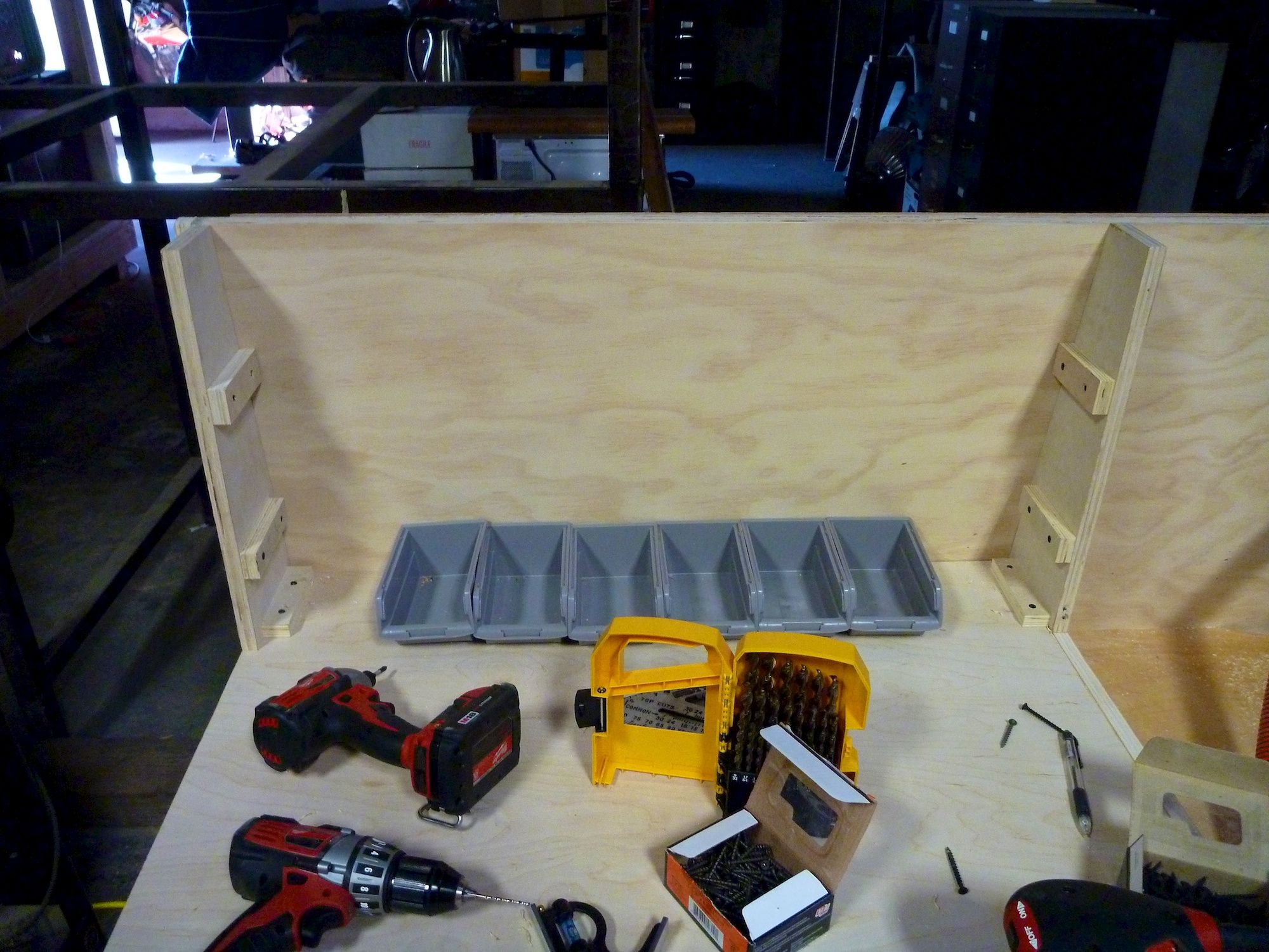 Combo Miter Saw Station Lumber Rack : 13 Steps (with Pictures ...