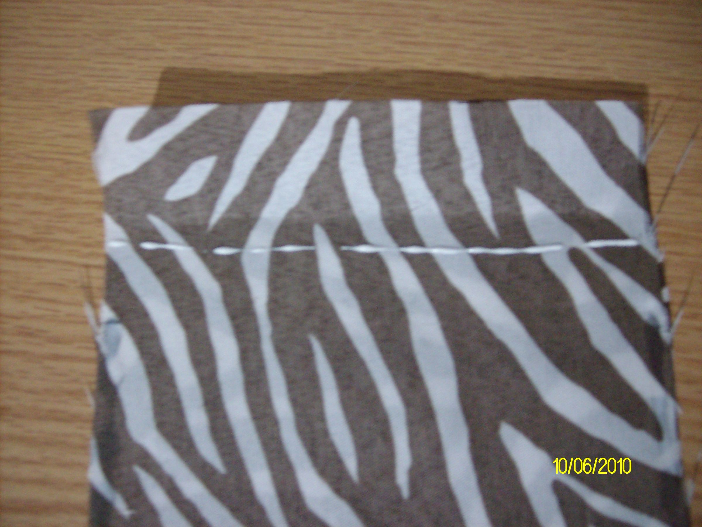 How to Make a Simple Draw String Pouch--no Sewing Required! : 7 Steps ...