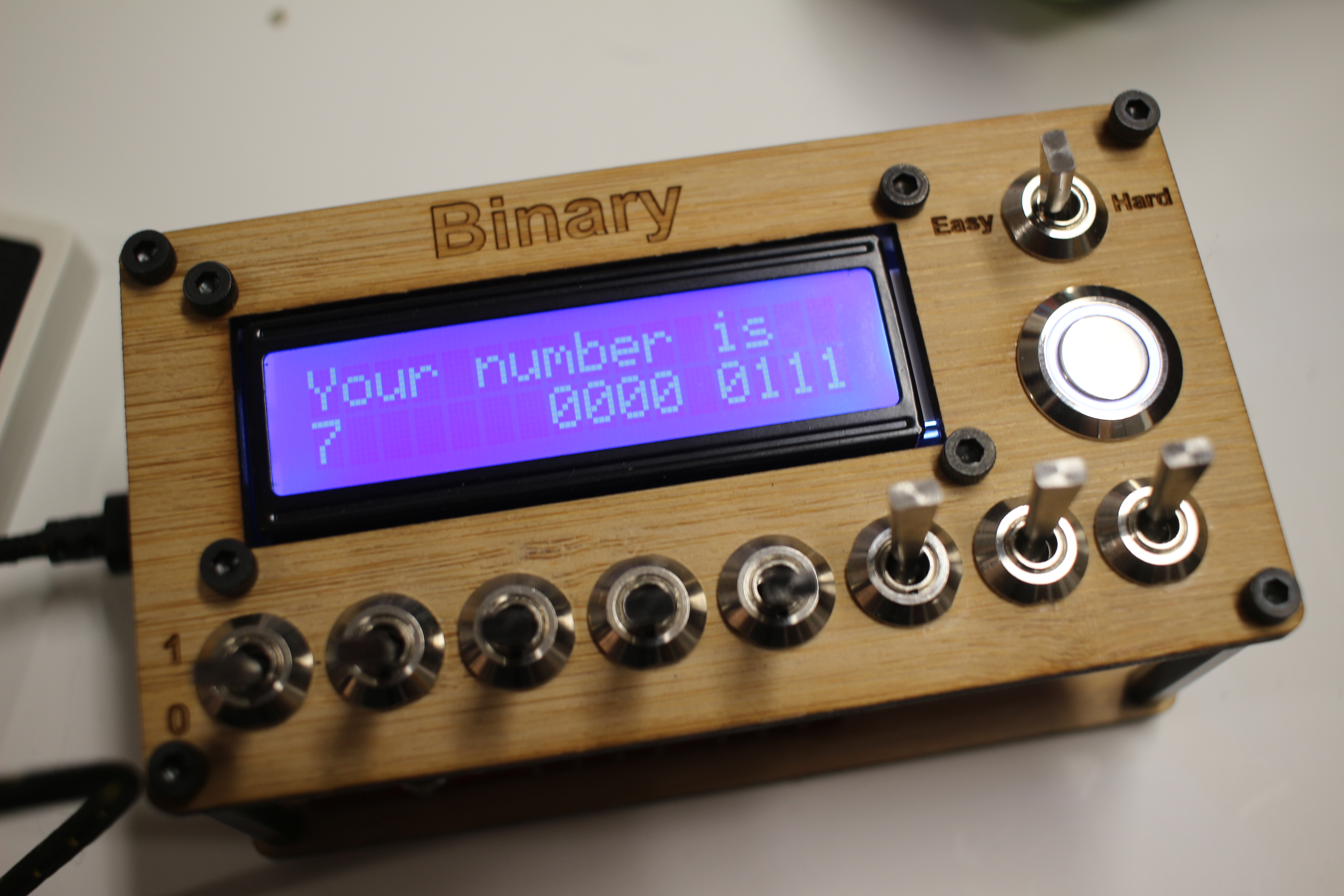 Binary Game : 9 Steps (with Pictures) - Instructables