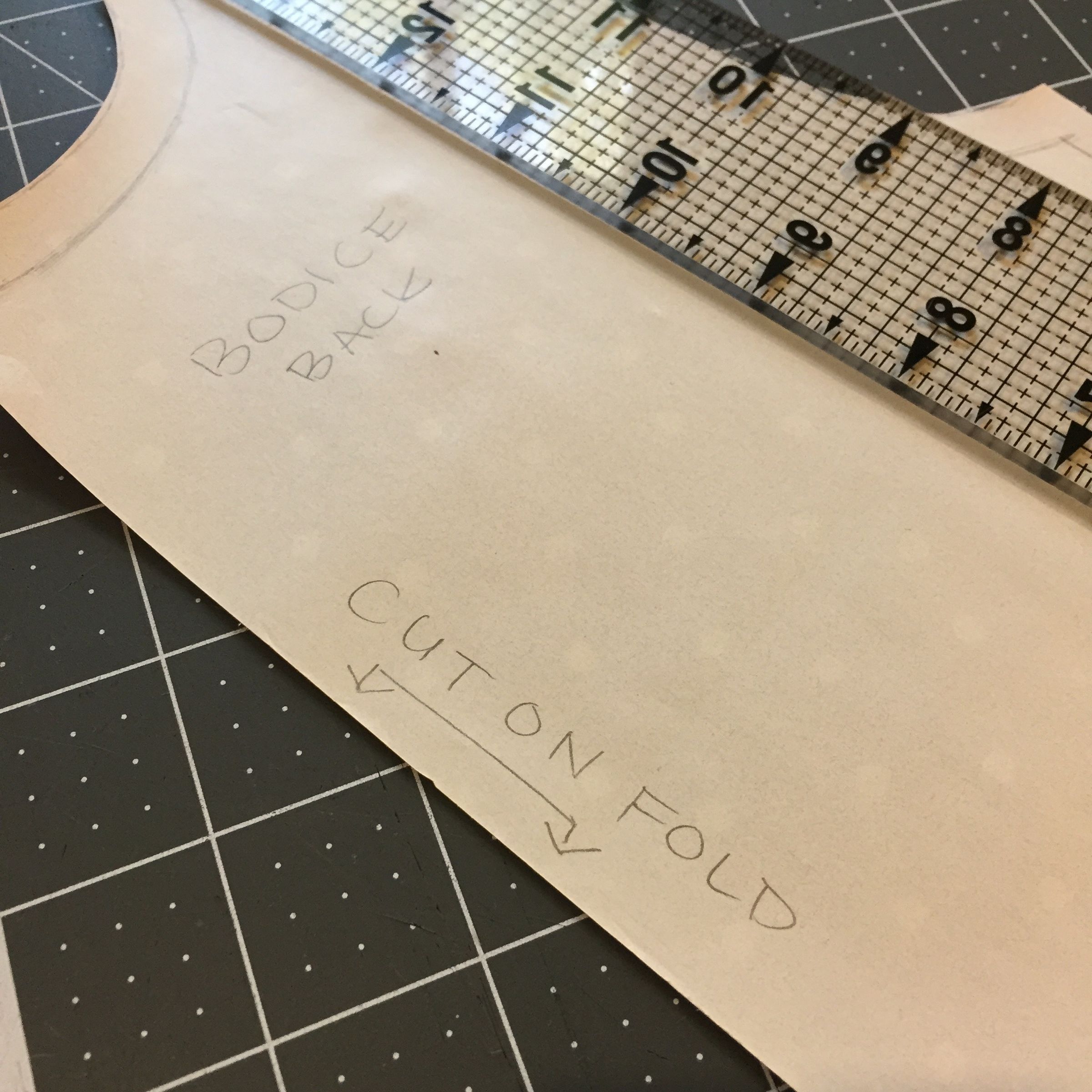 Easy DIY Flower Girl Dress : 6 Steps (with Pictures) - Instructables