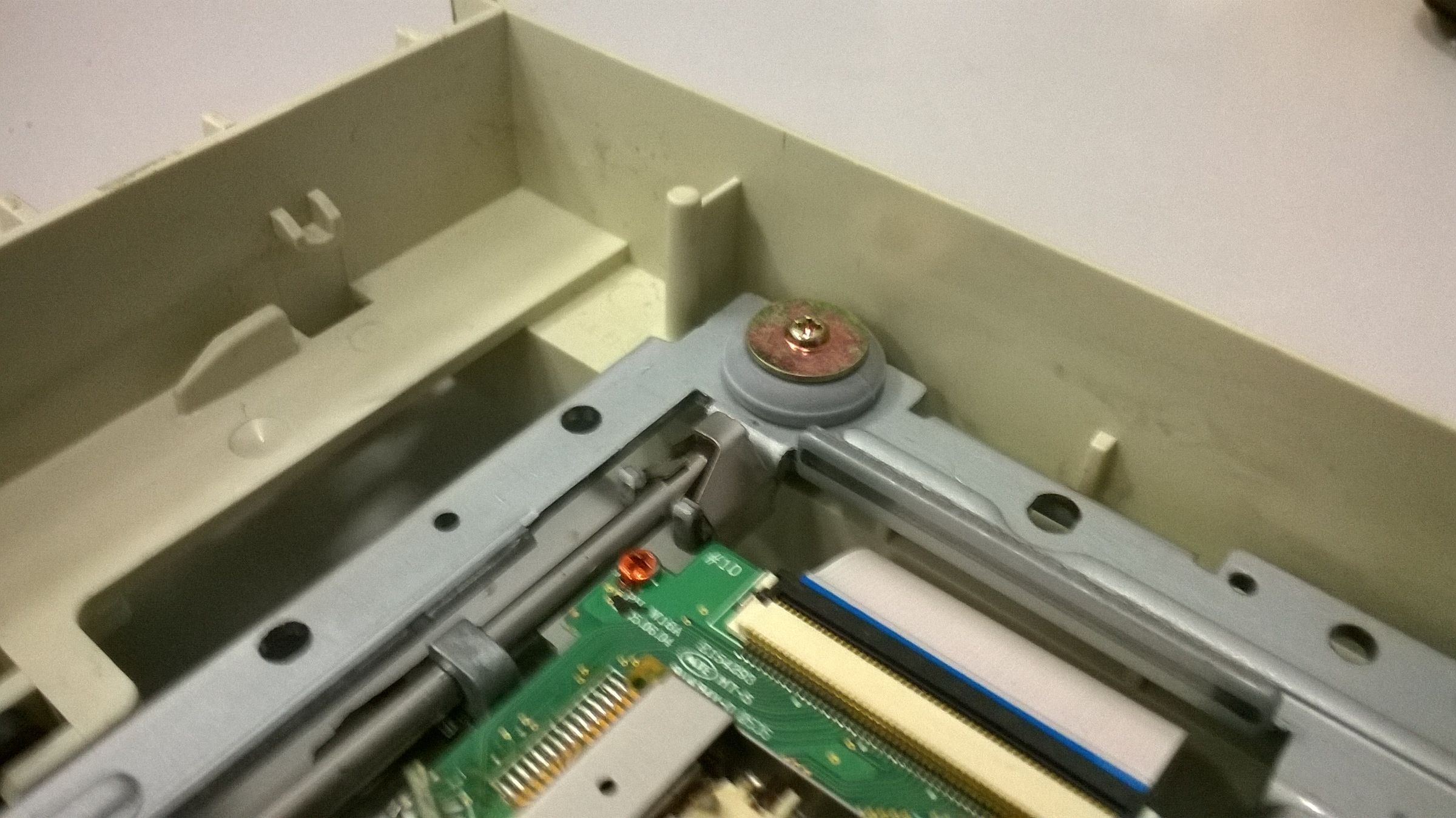 Disassembling a CD/DVD Reader and Reusing Its Parts : 12 Steps (with ...