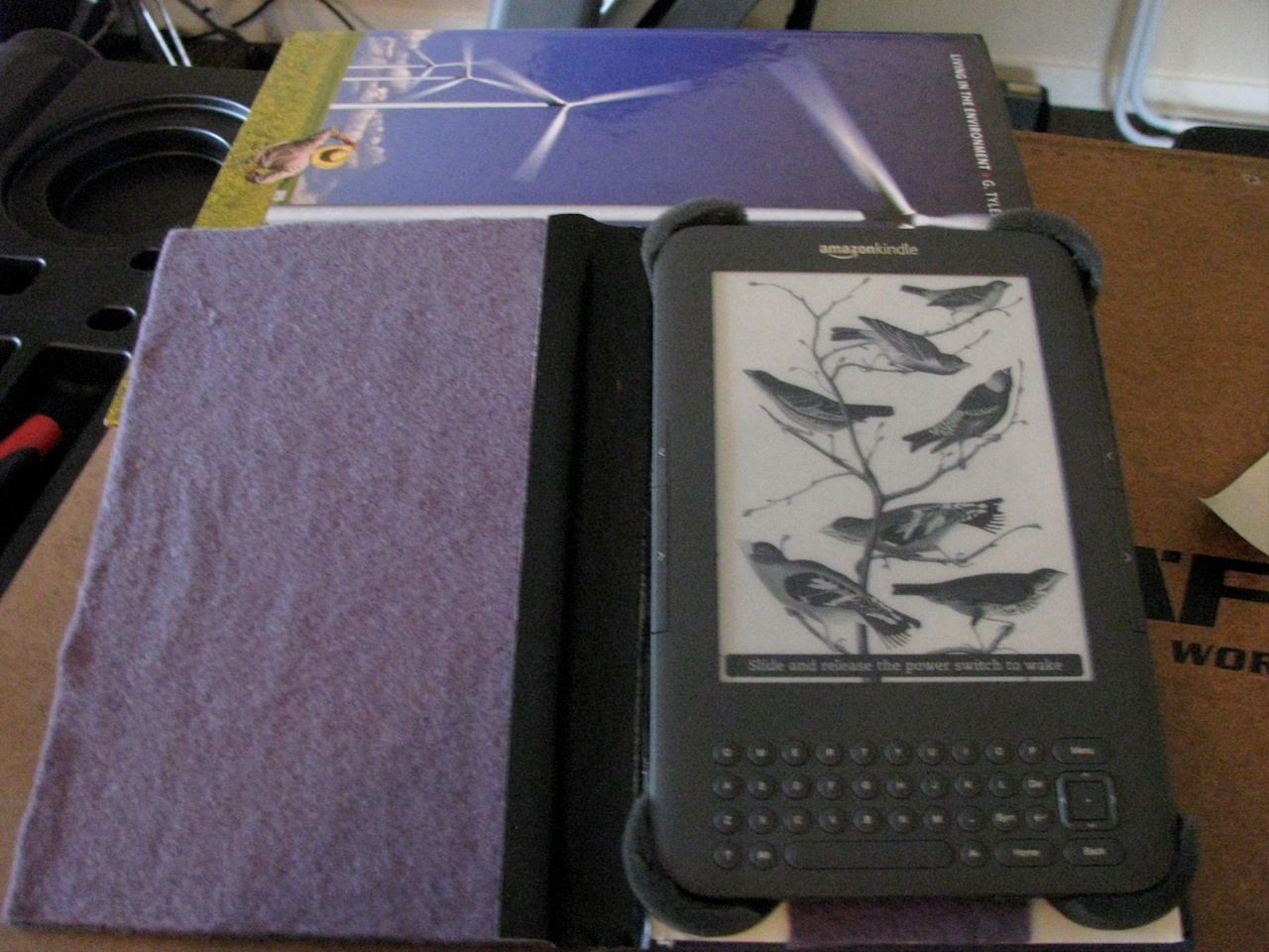 Kindle Hard Cover - Instructables