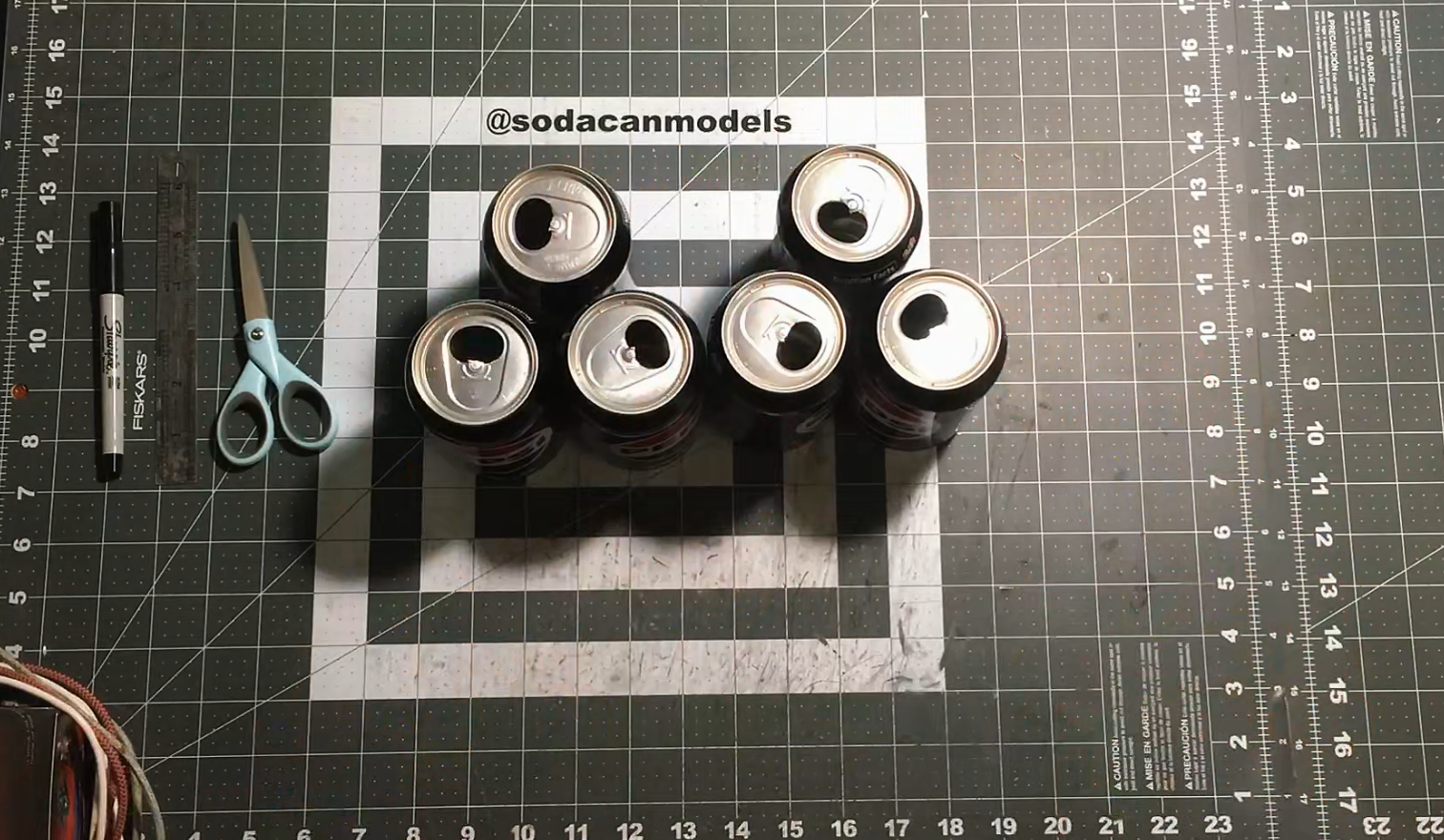 How to Build a Soda Can Airplane B-2 Bomber With Just 6 Aluminum Cans ...