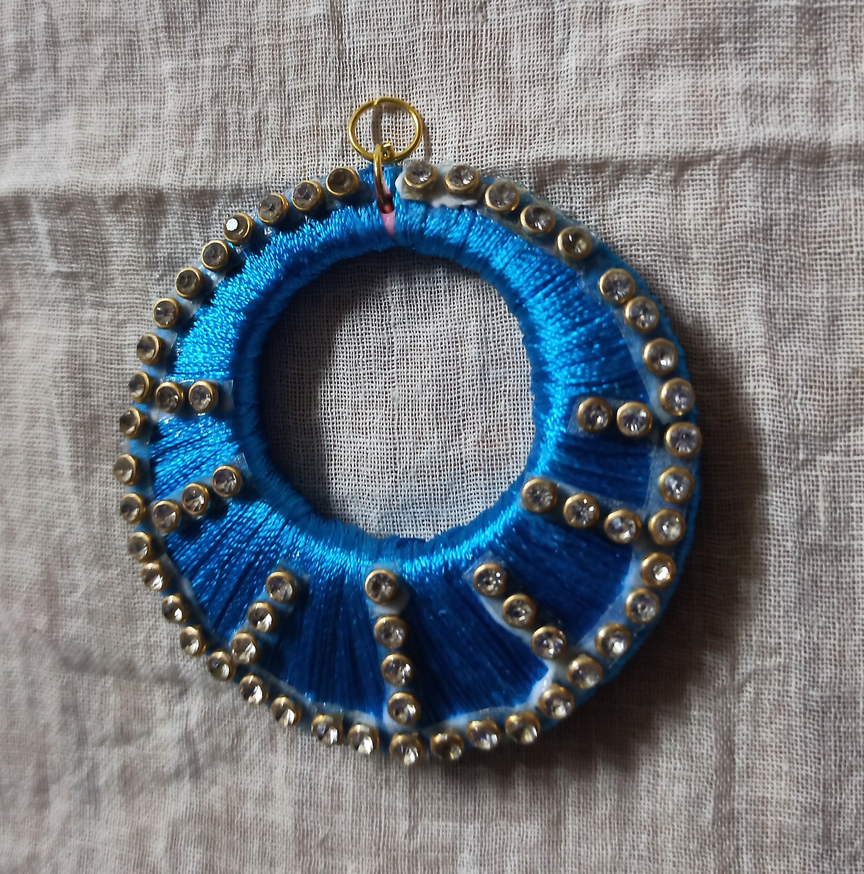 Silk Thread Jewelry : 20 Steps (with Pictures) - Instructables