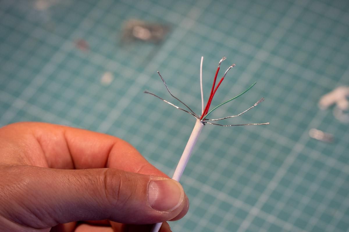 USB Cable to Breadboard Power Supply Using a Power Bank : 8 Steps (with ...