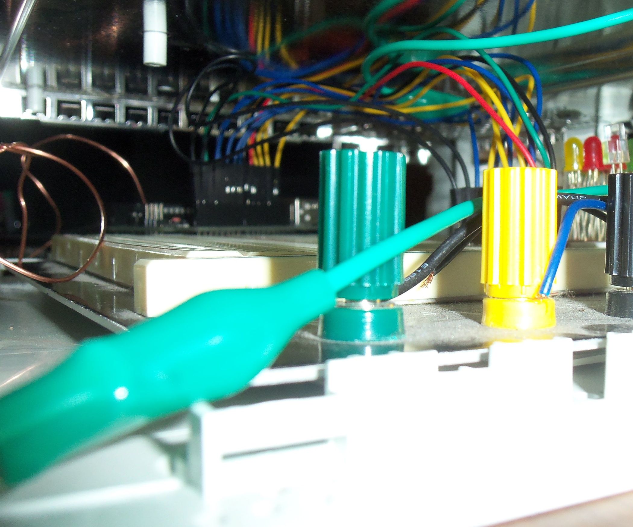 Simple Random Relay : 4 Steps - Instructables