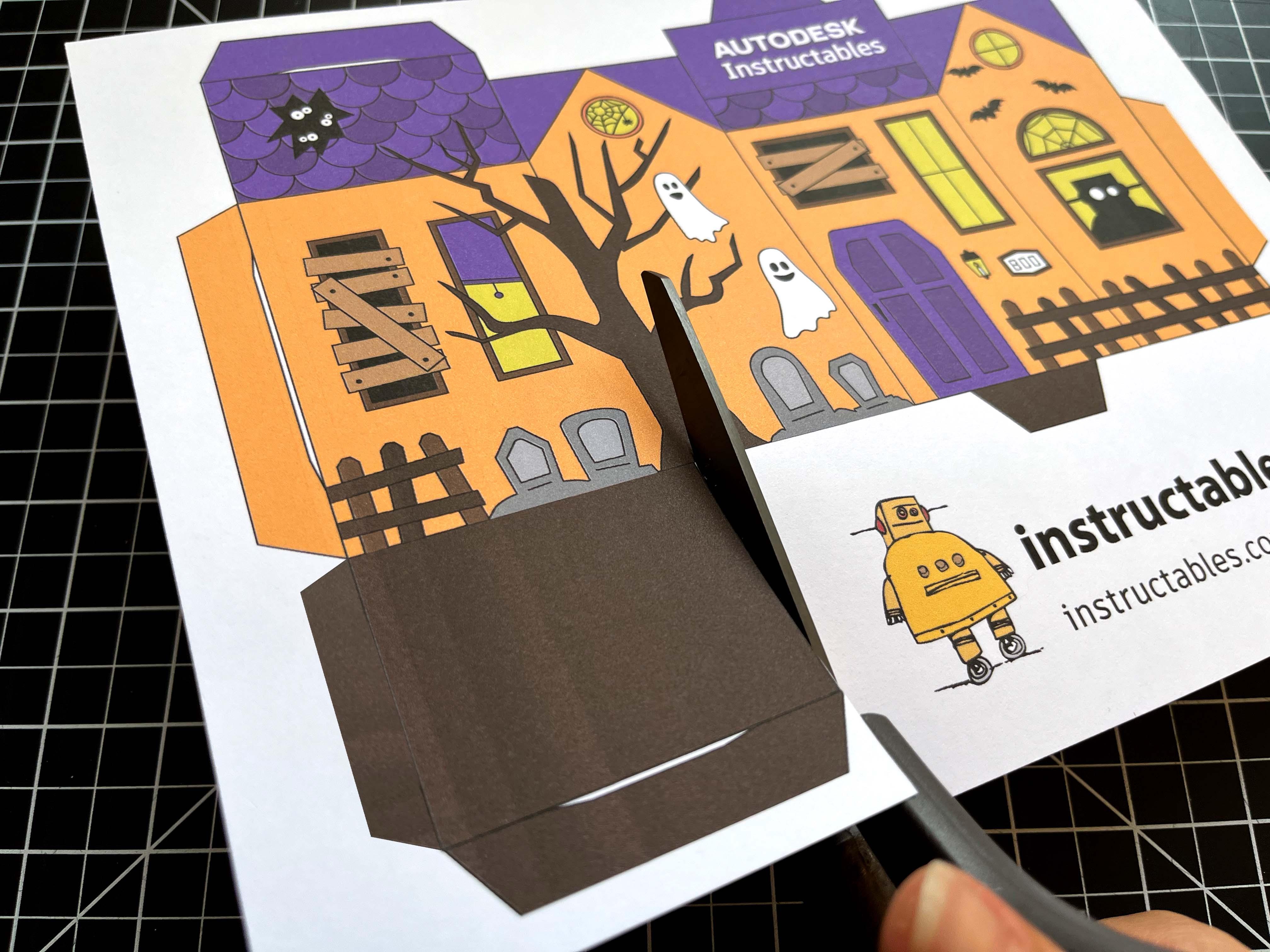 Free Halloween Haunted House Papercraft : 7 Steps (with Pictures ...