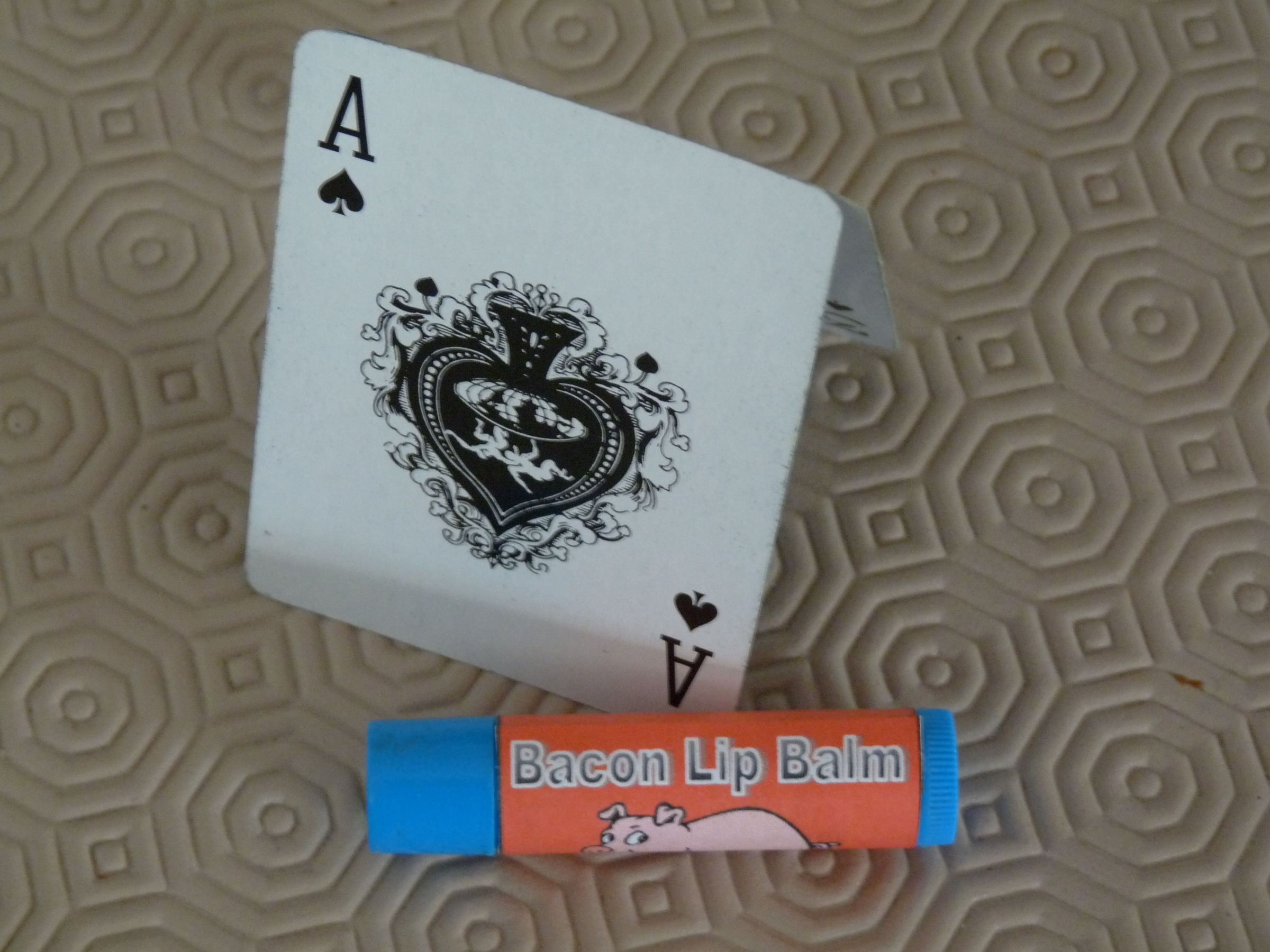 How to Make Bacon Lip Balm : 5 Steps (with Pictures) - Instructables