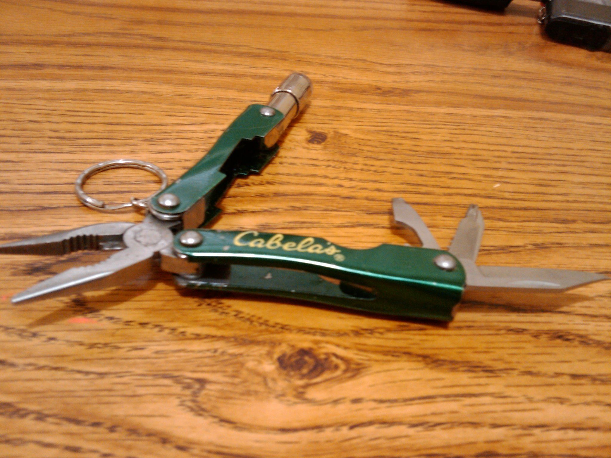 Altoids Survival Kit and Keychain Survival : 5 Steps - Instructables